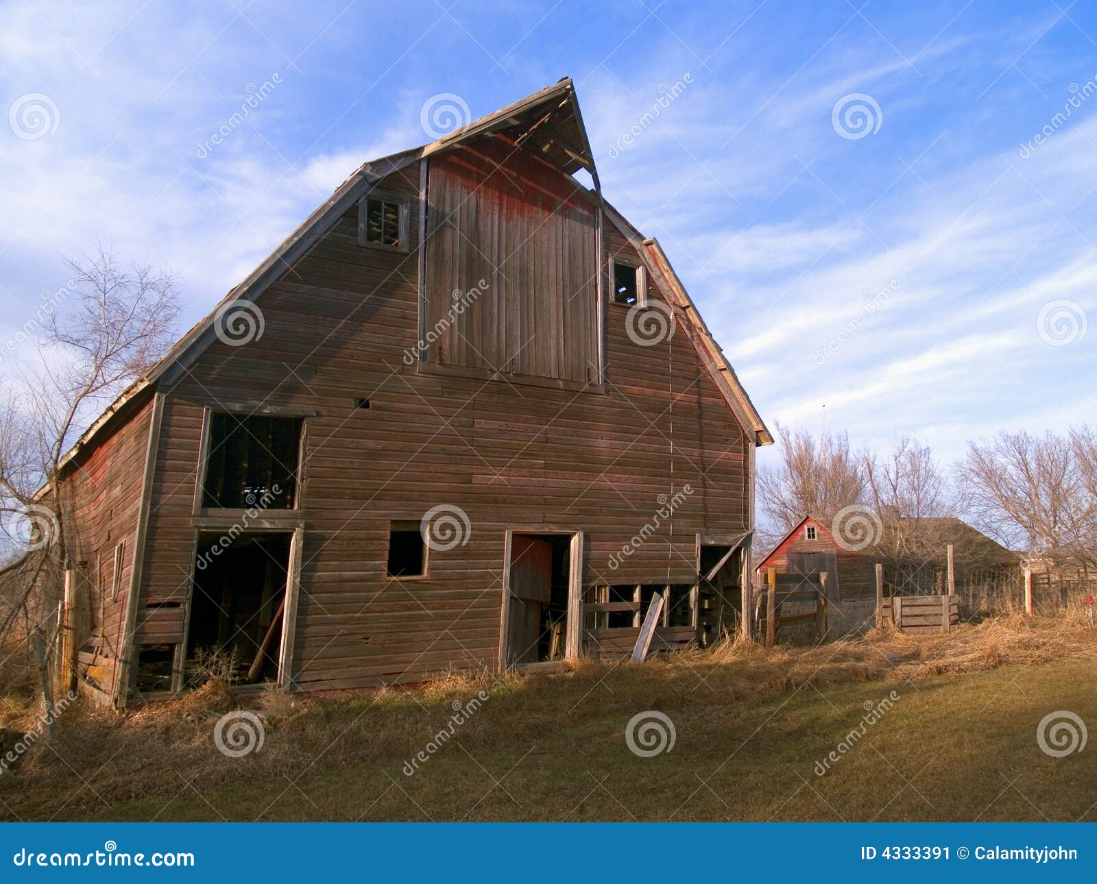 Old Barn stock image. Image of building, farm, farmer - 4333391