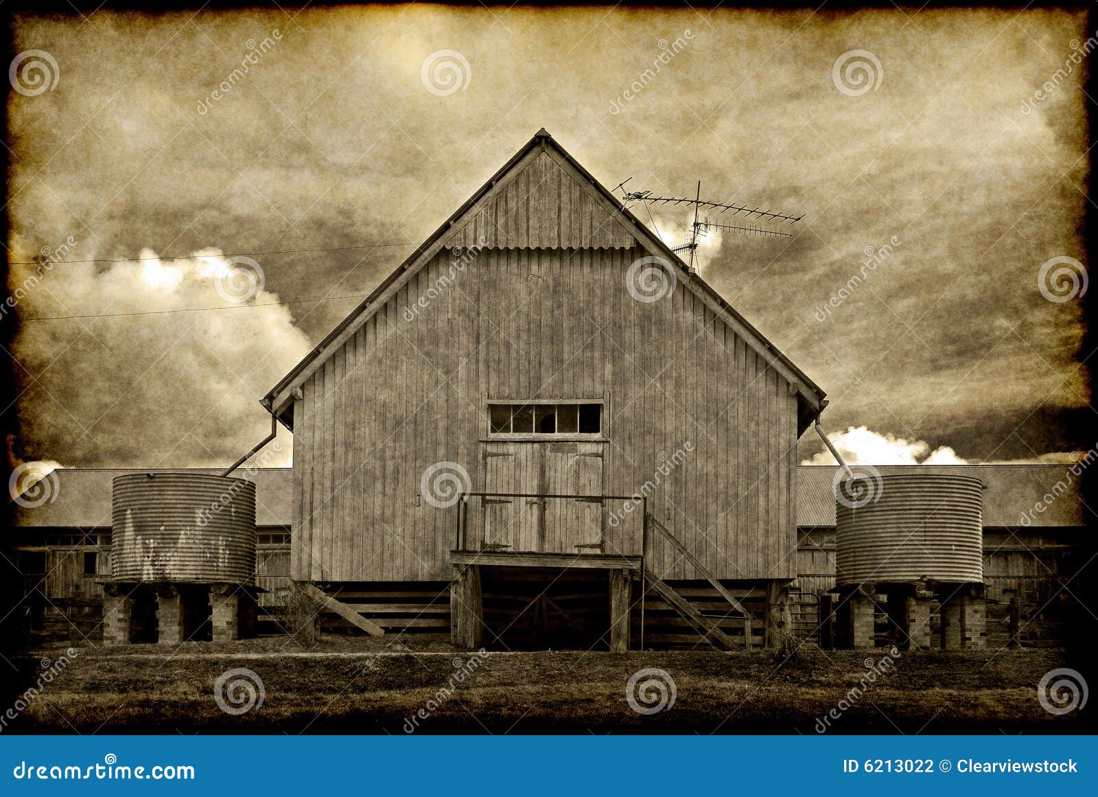 Old barn building stock photo. Image of agriculture, antique - 6213022