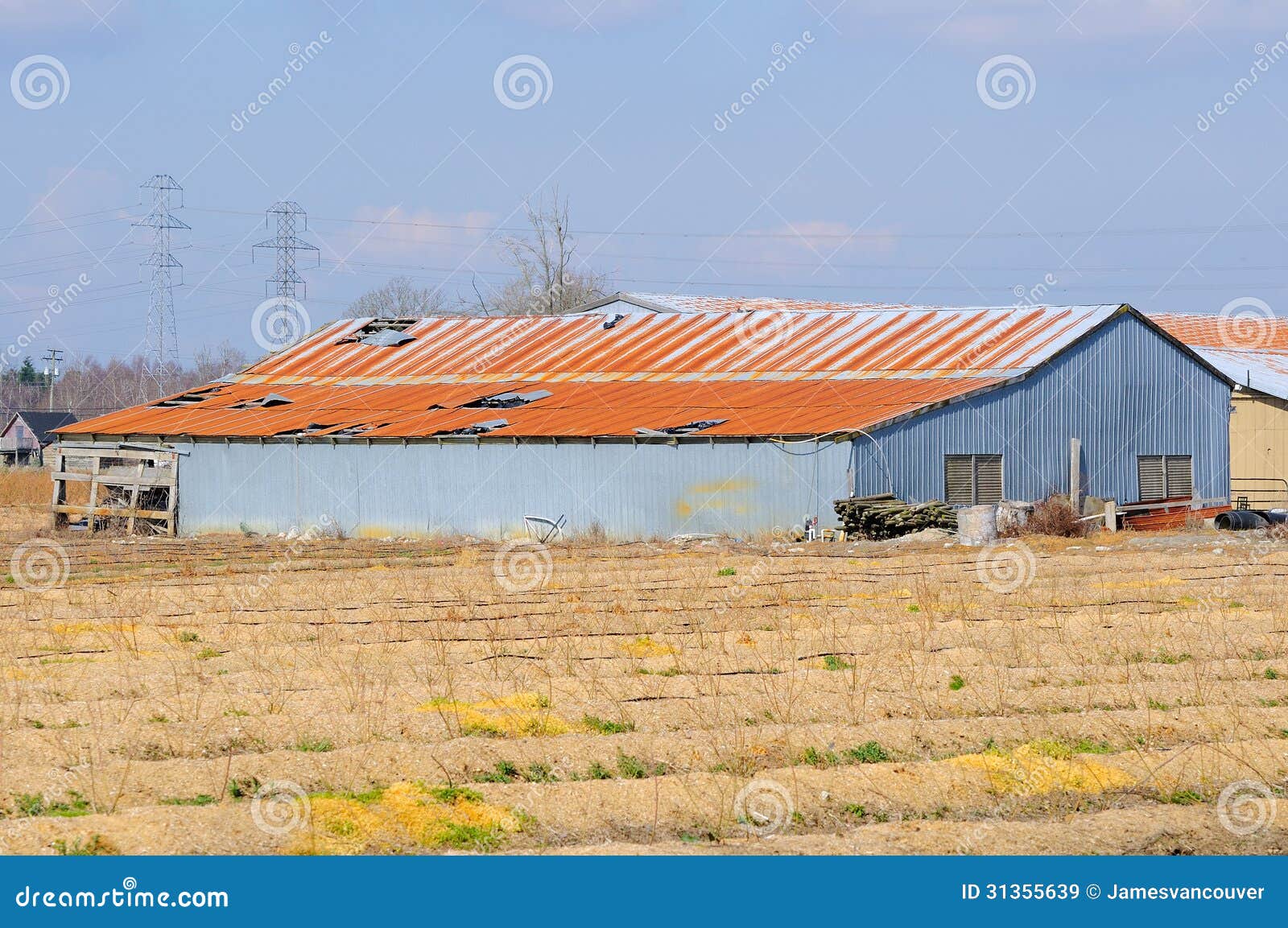 Old barn in a farm field stock image. Image of clouds - 31355639
