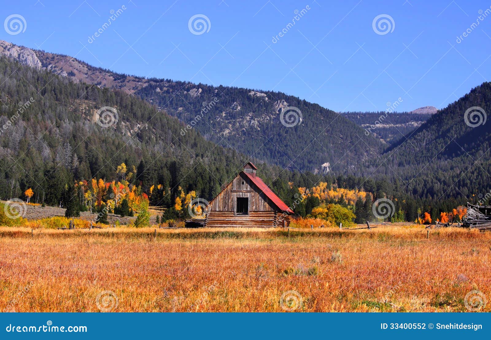 Old barn stock photo. Image of farm, autumn, colorful - 33400552