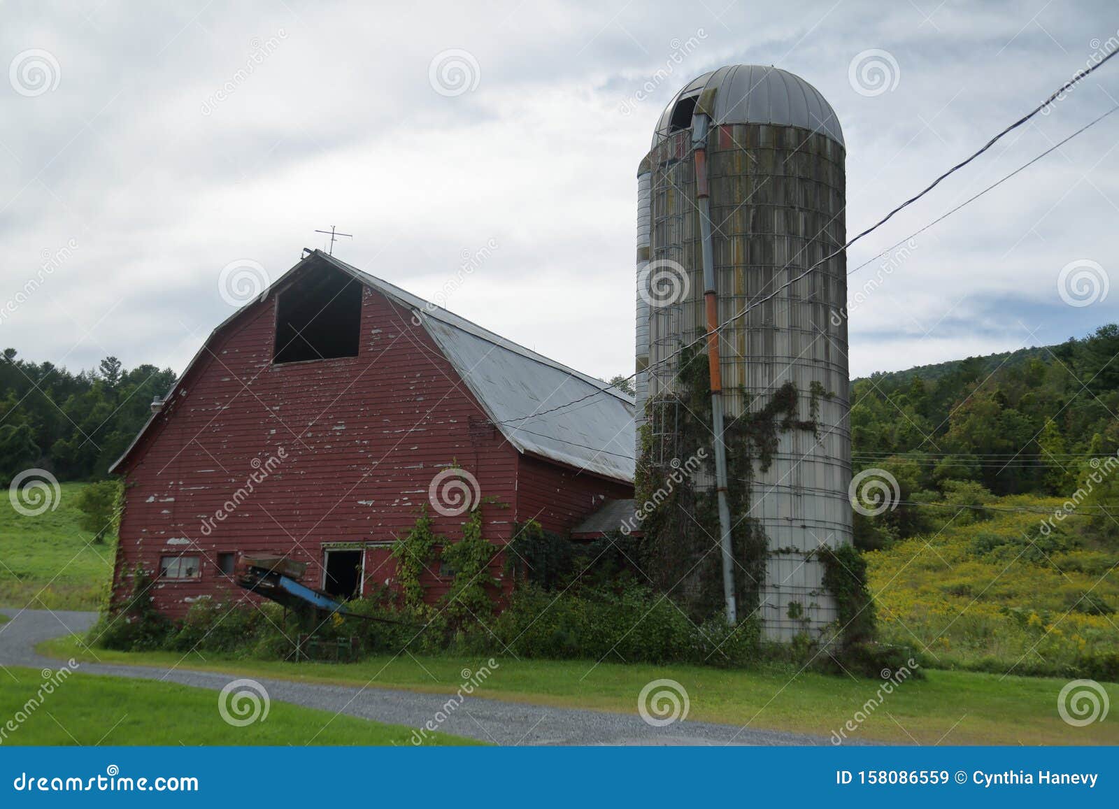 Old barn on a summer day stock image. Image of daylight - 158086559