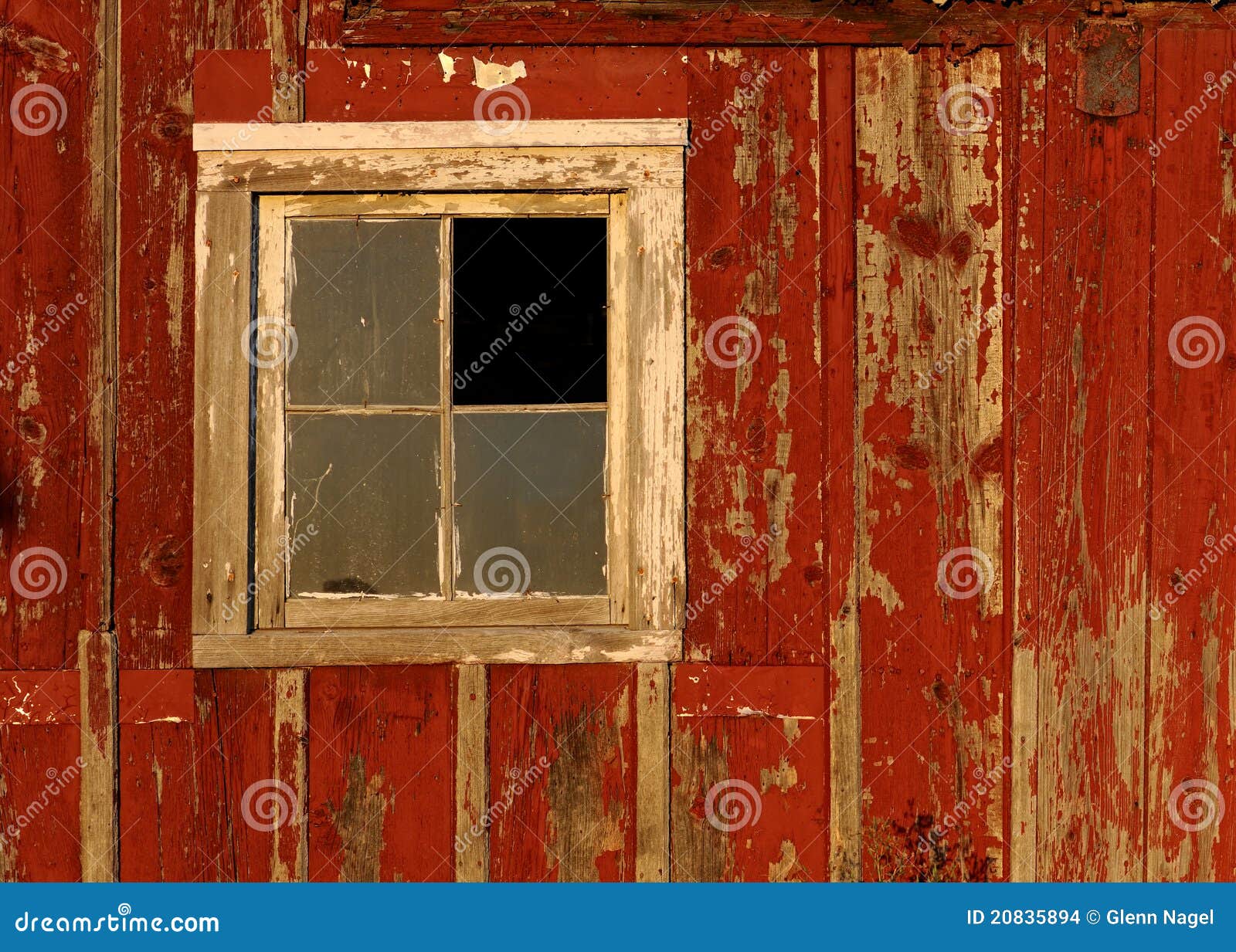 Old Barn Window on Red Wall Stock Photo - Image of white, outdoors ...