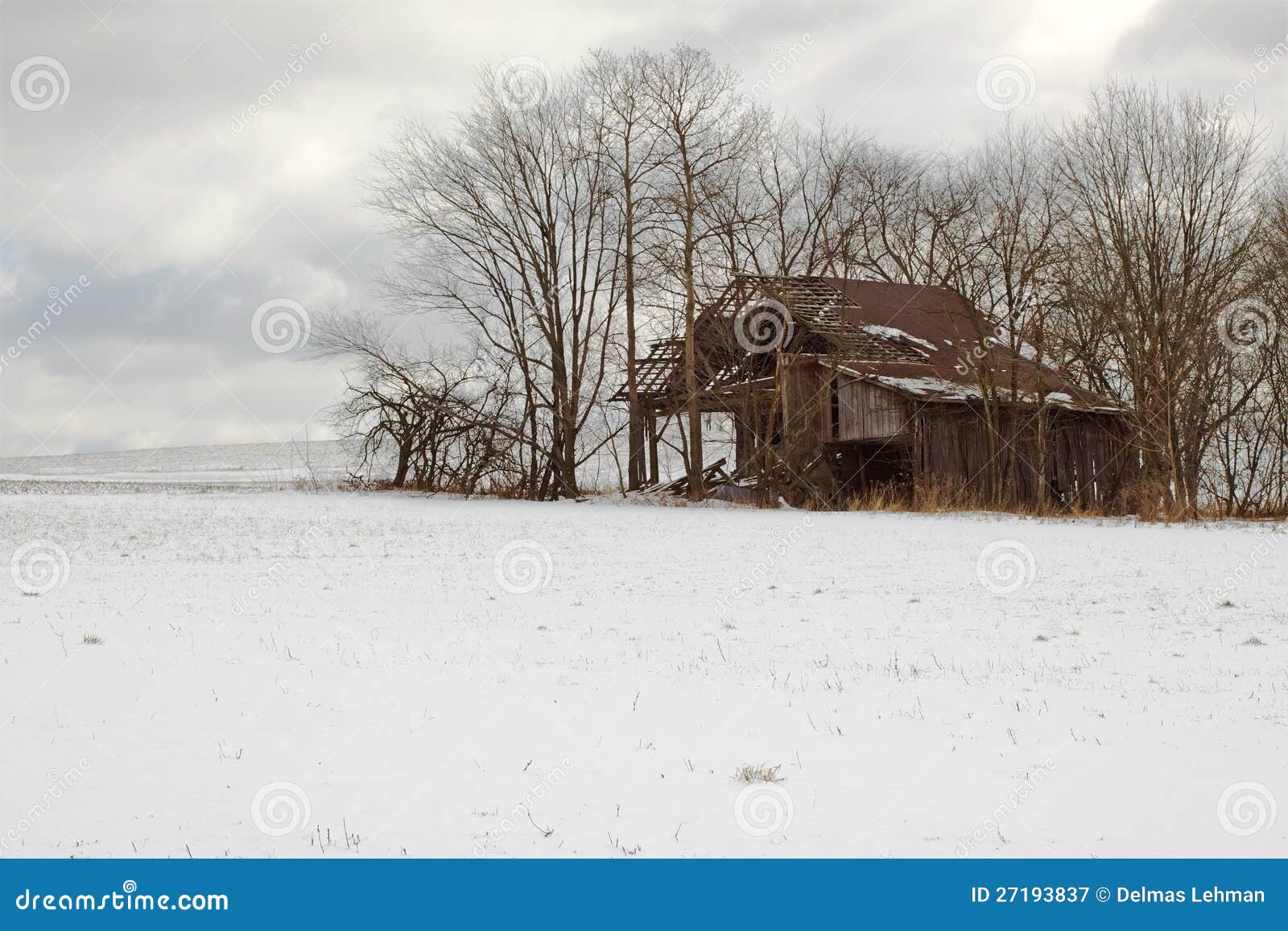 Old Barn in Winter stock image. Image of field, barn - 27193837