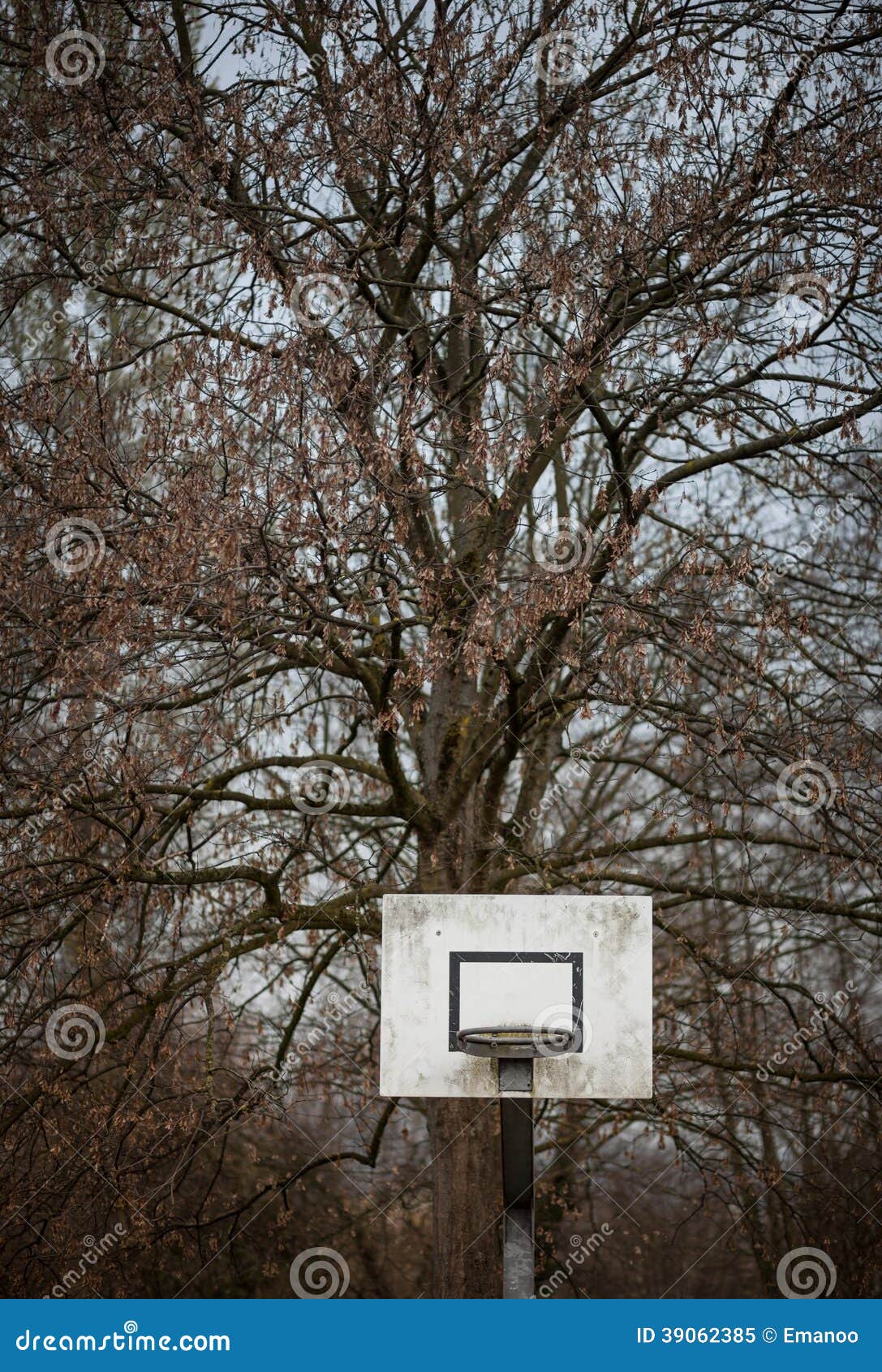Old basketball rim stock image. Image of shot, sport - 39062385