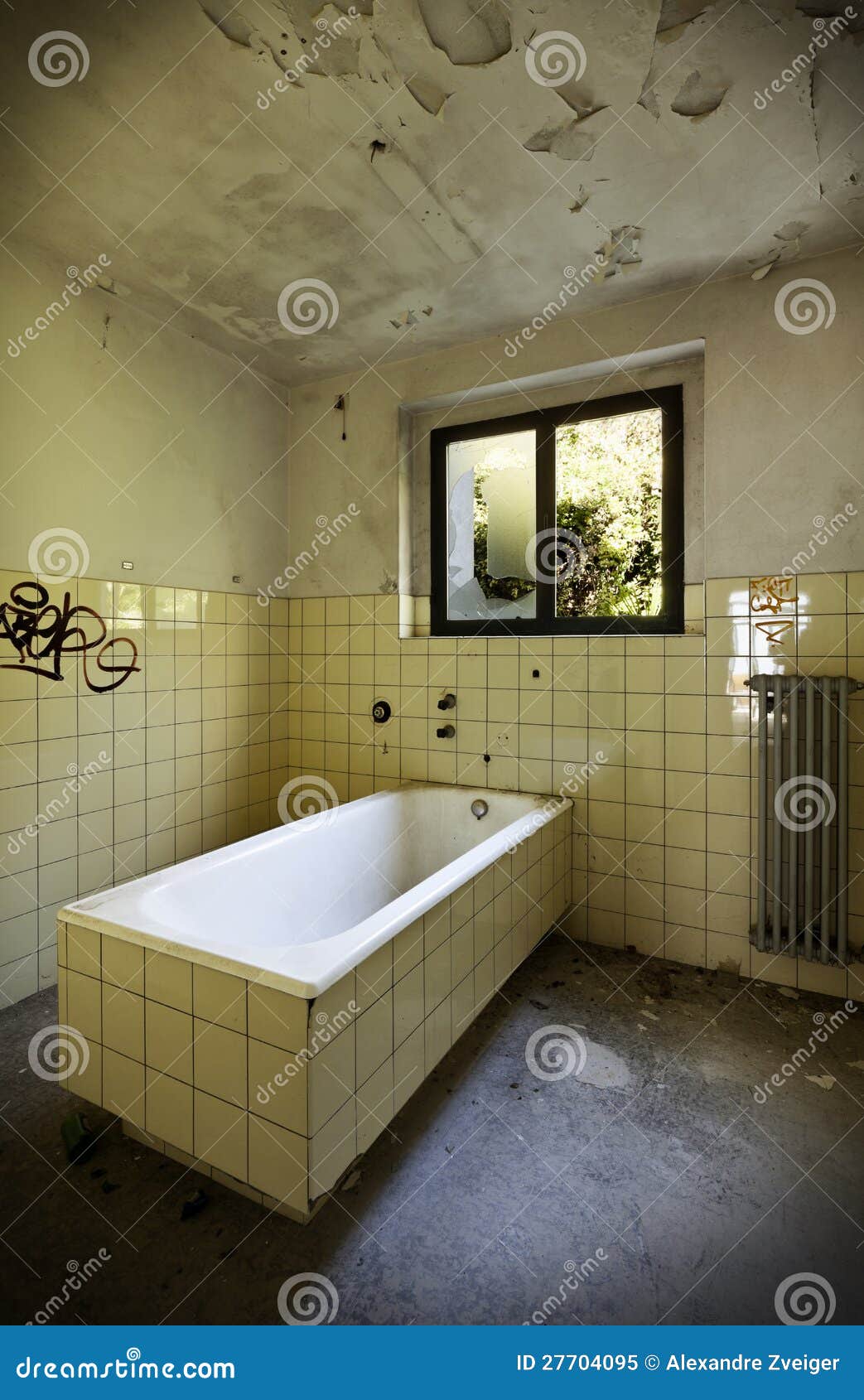 Old bathroom stock image. Image of decay, floor, deserted - 27704095