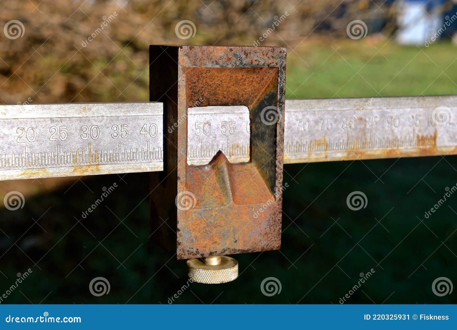 Old Beam Balance Floor Scale Stock Image - Image of spring, antique ...