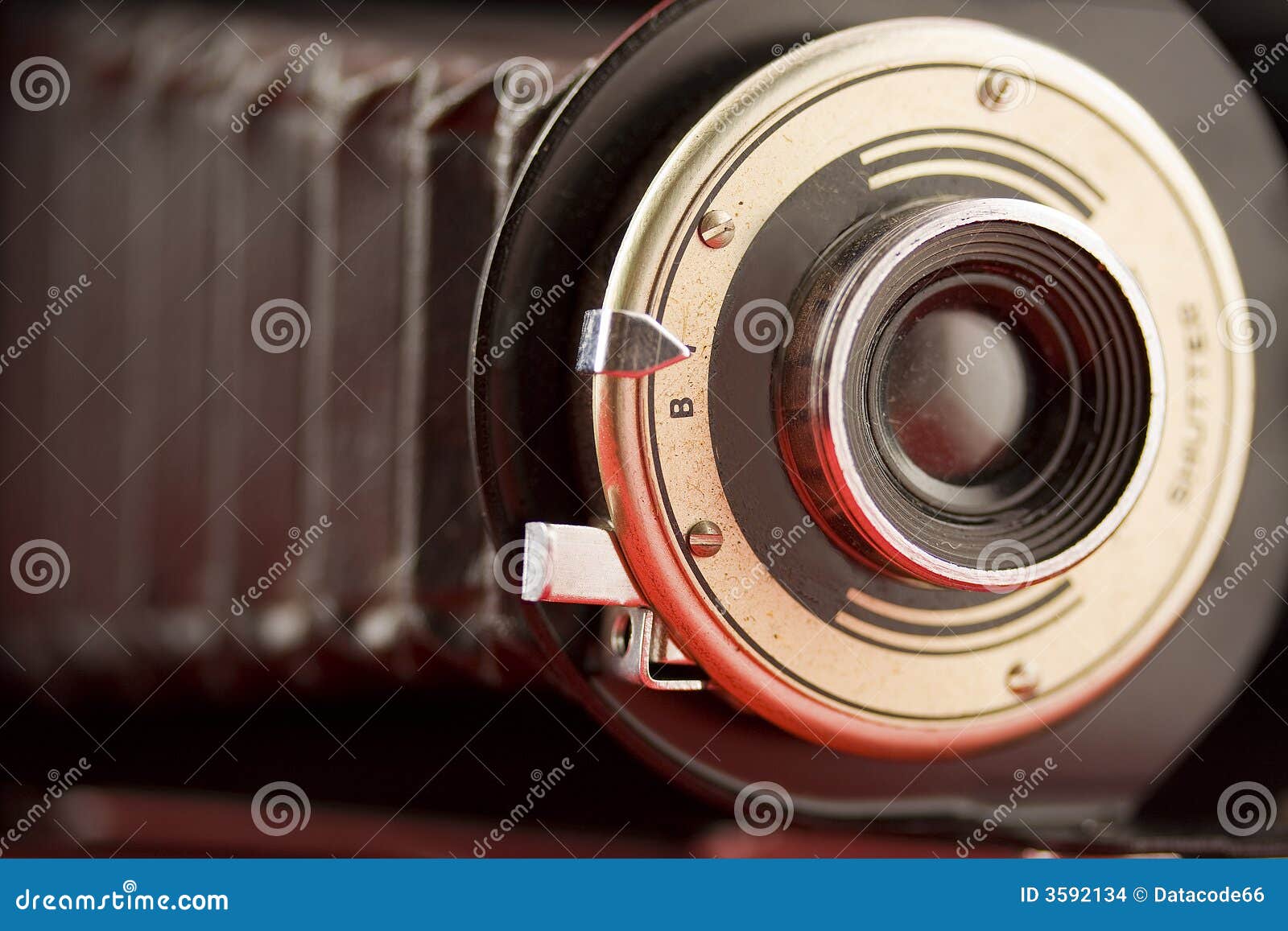 Old bellows camera stock photo. Image of lens, stop, classic - 3592134