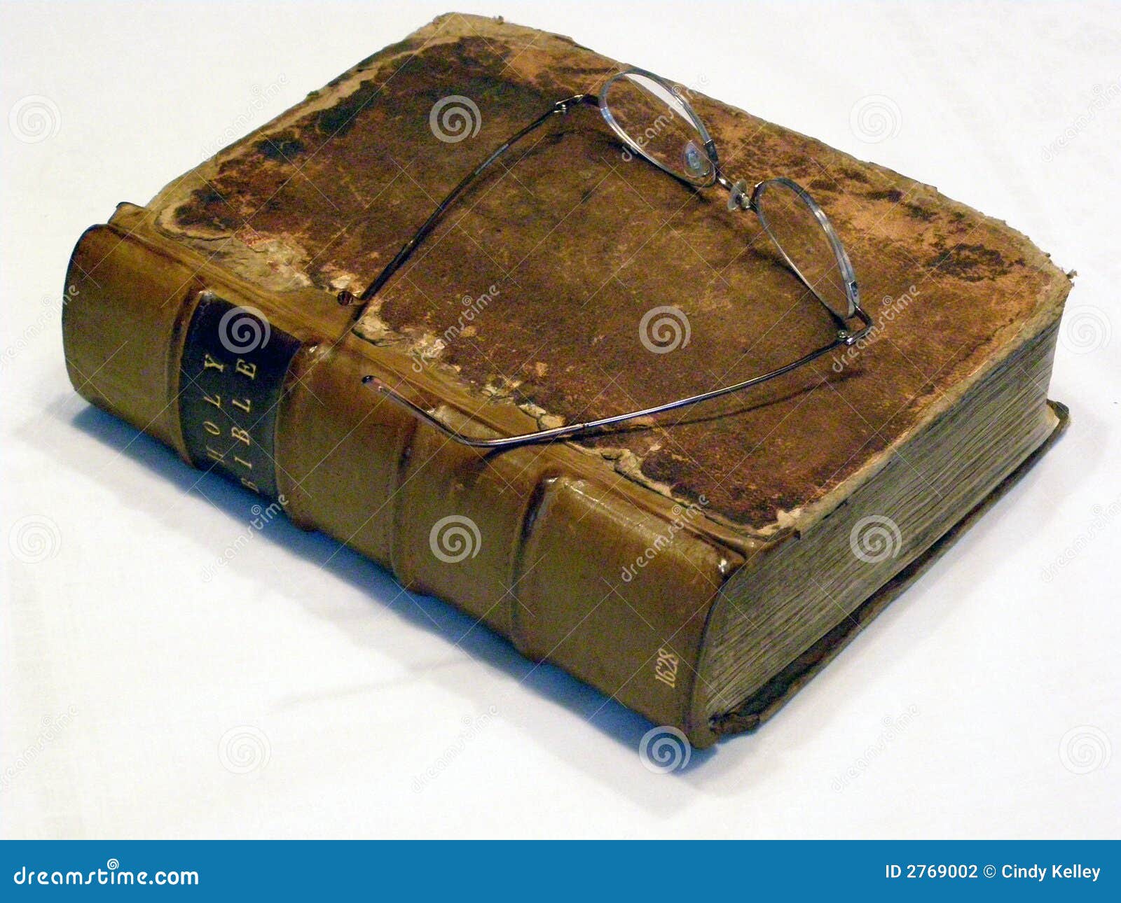 Old Bible antique 1628 stock photo. Image of reading, religious - 2769002