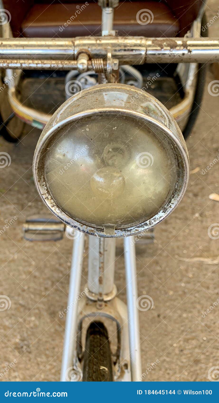 Old bicycle lamp stock photo. Image of lamp, bike, ride - 184645144