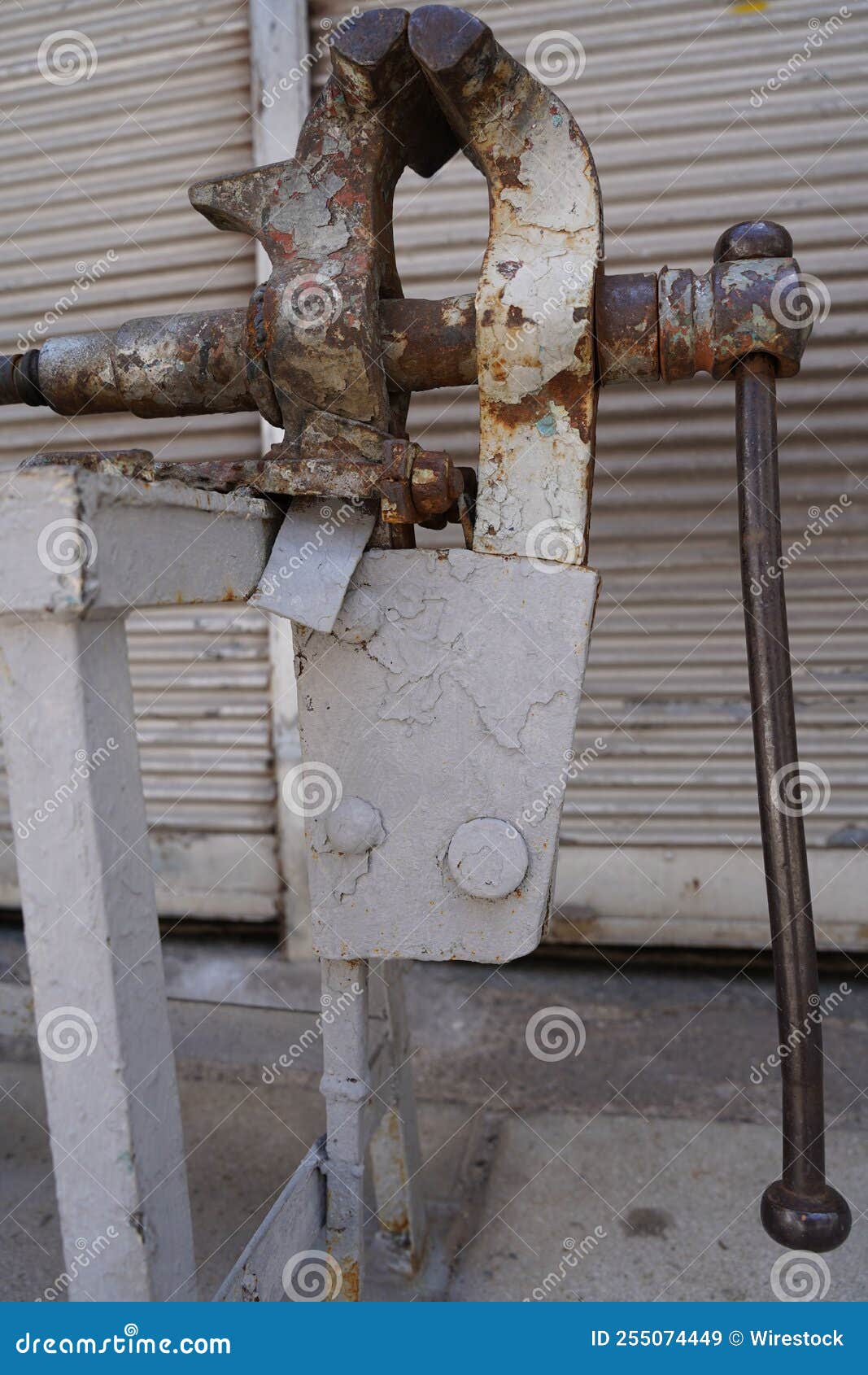 Old big vice on the bench stock image. Image of work - 255074449