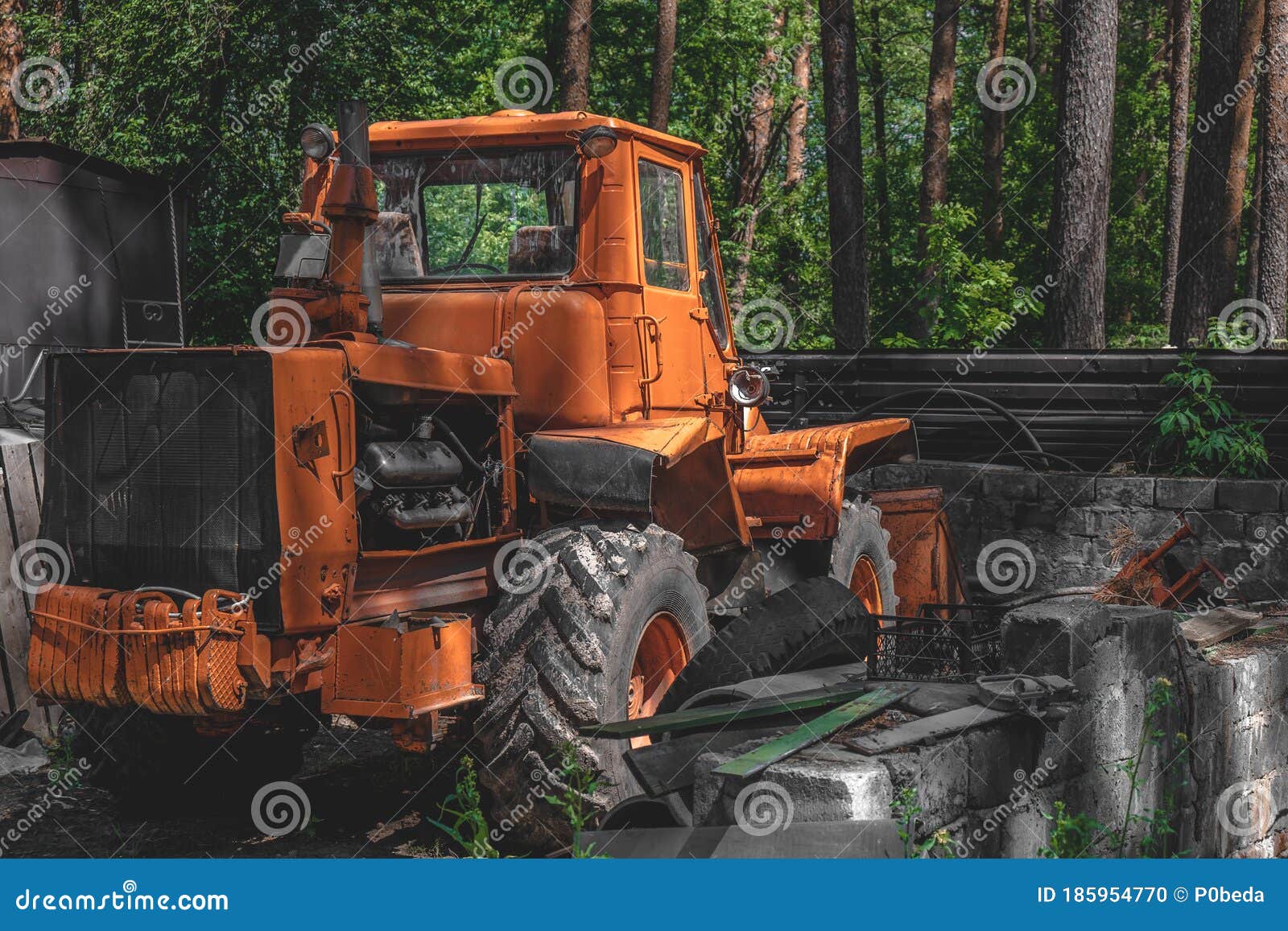 Old Big Orange Tractor Abandoned Stock Photo - Image of antique, light ...