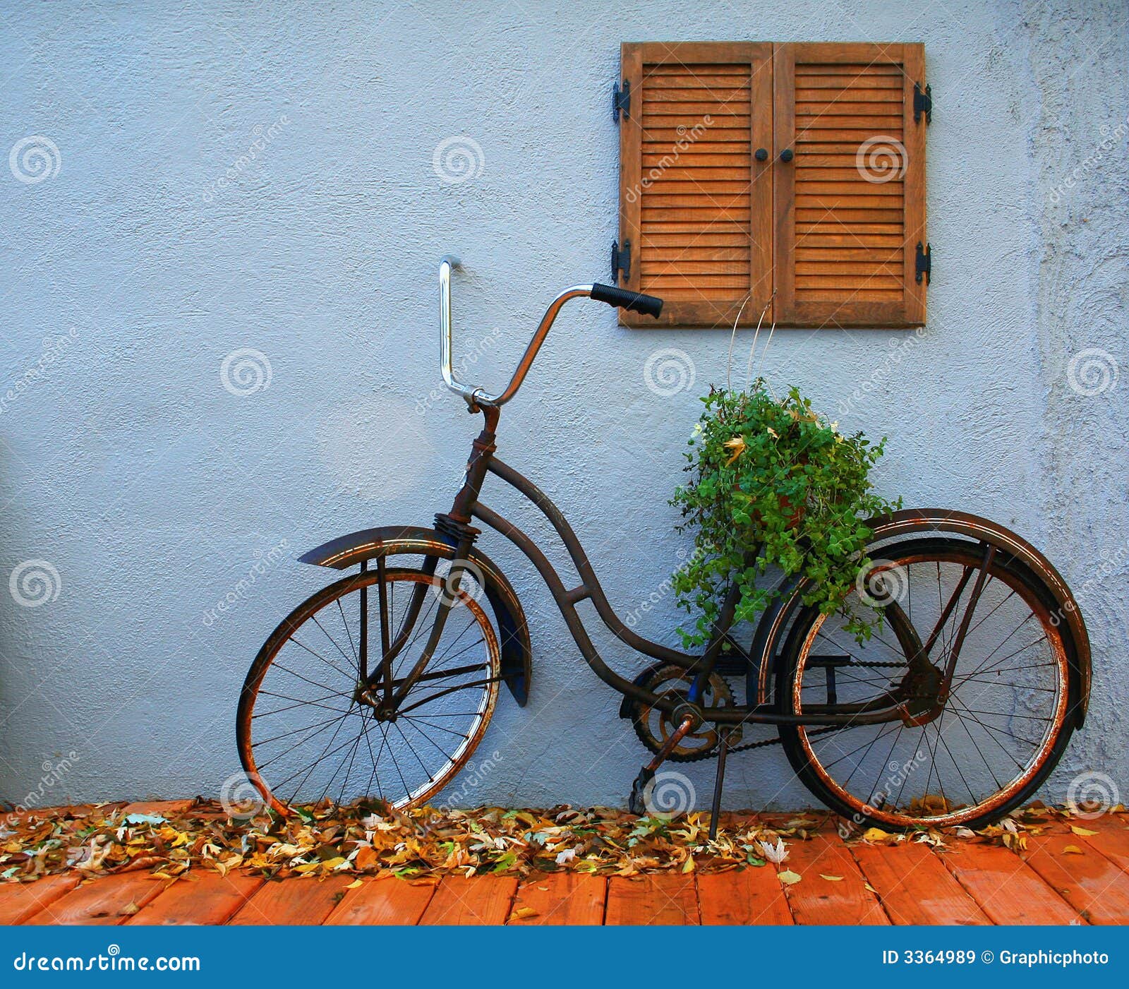 Old bike stock image. Image of bike, fenders, cruiser - 3364989
