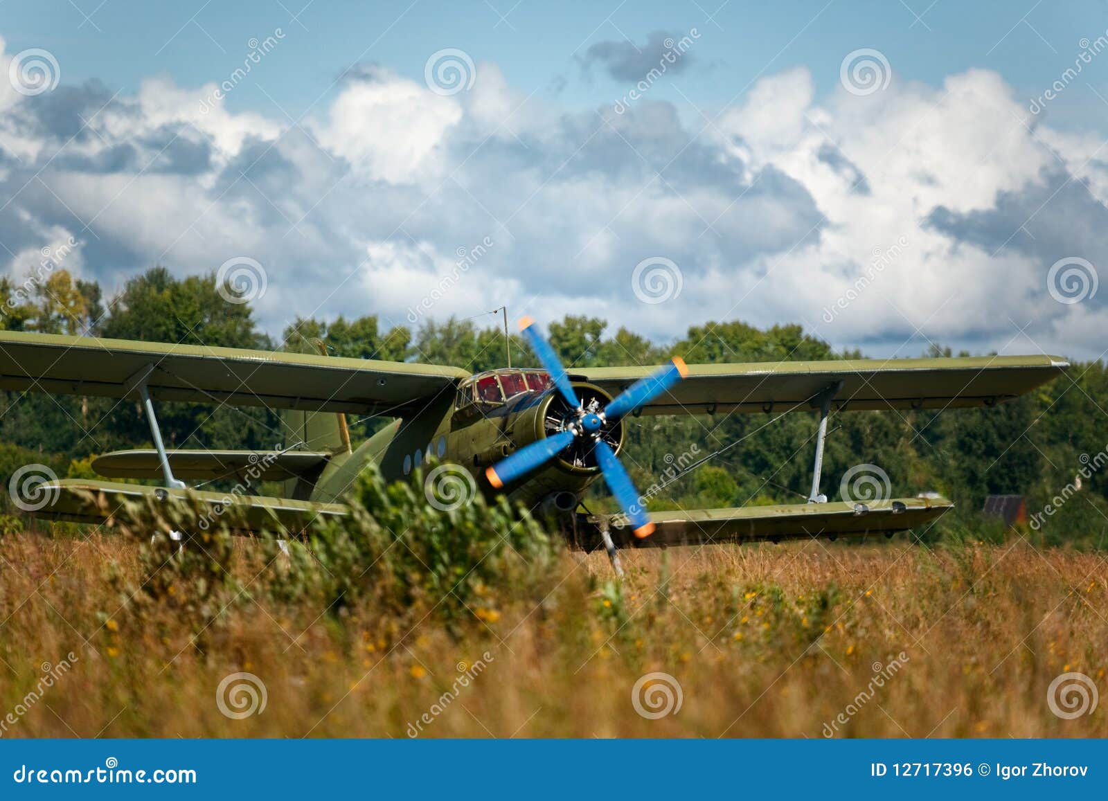 Old biplane stock photo. Image of biplane, transportation - 12717396