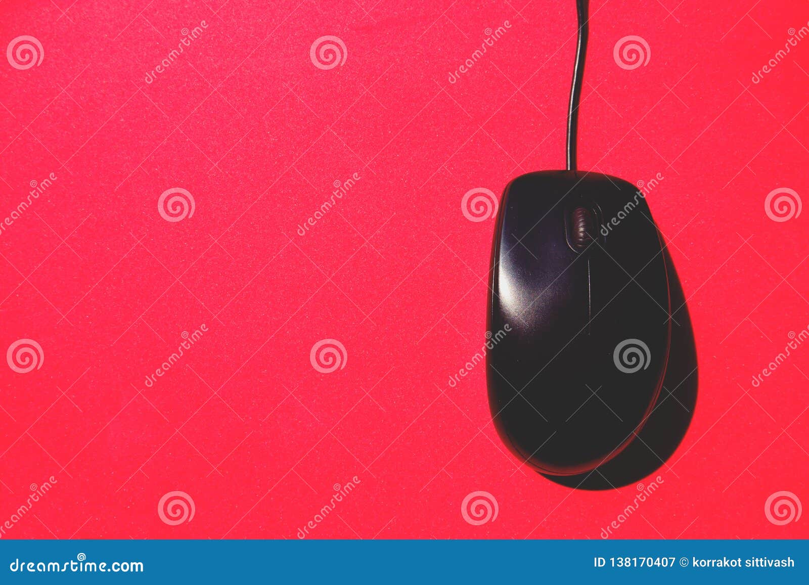 Old Black Computer Mouse on Red Background Stock Image - Image of ... Old Black Computer Mouse on Red Background Stock Image - Image of ...