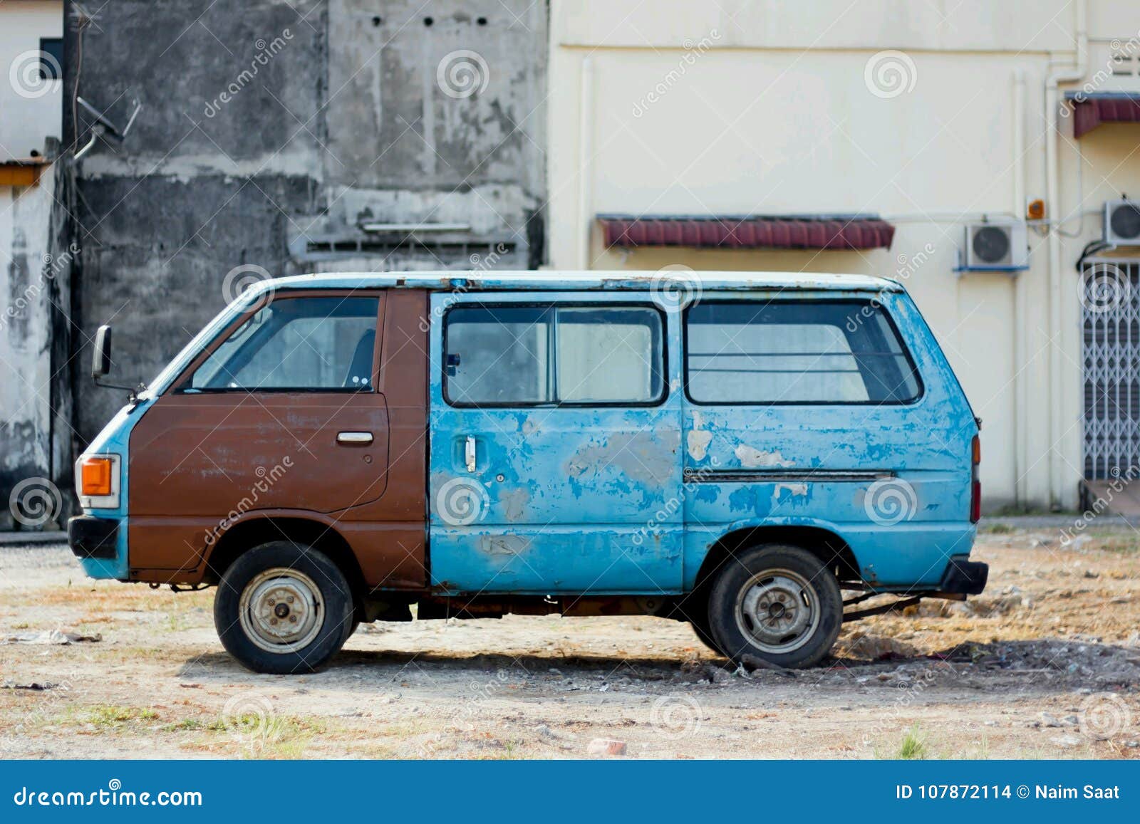 Old Blue Van at Old Building Stock Photo - Image of building, blue ...