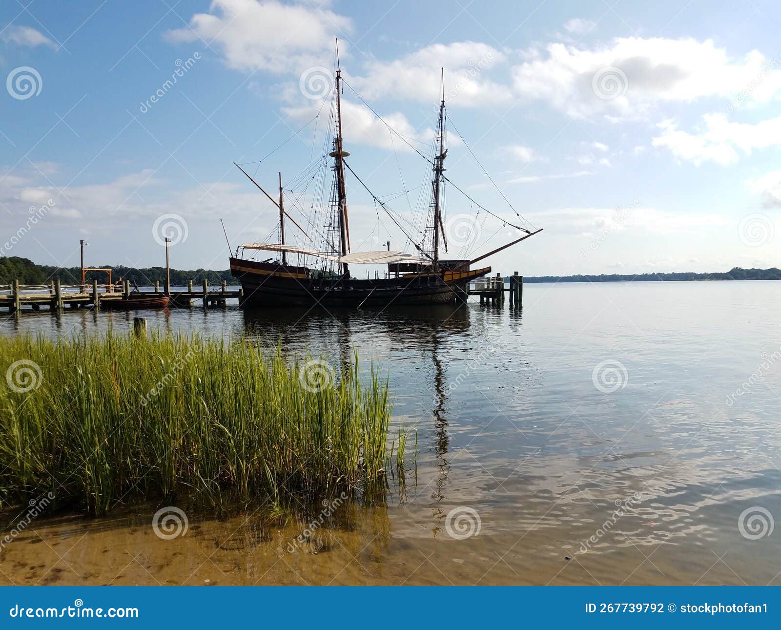 Old Boat Docked on River or Lake Water Stock Photo - Image of water ...