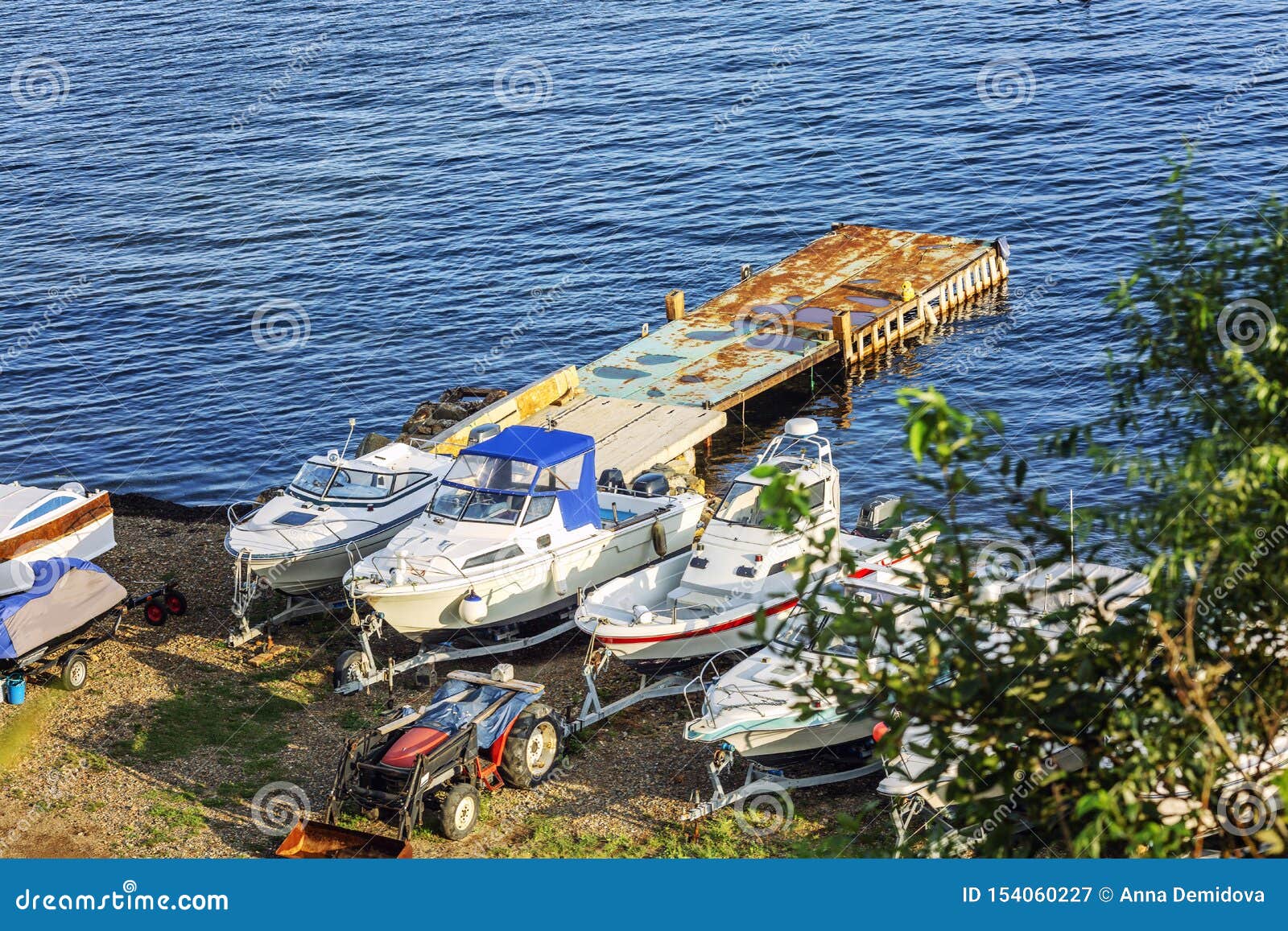 Old Boats on the Shore. Rusty Pier Editorial Photography - Image of ...