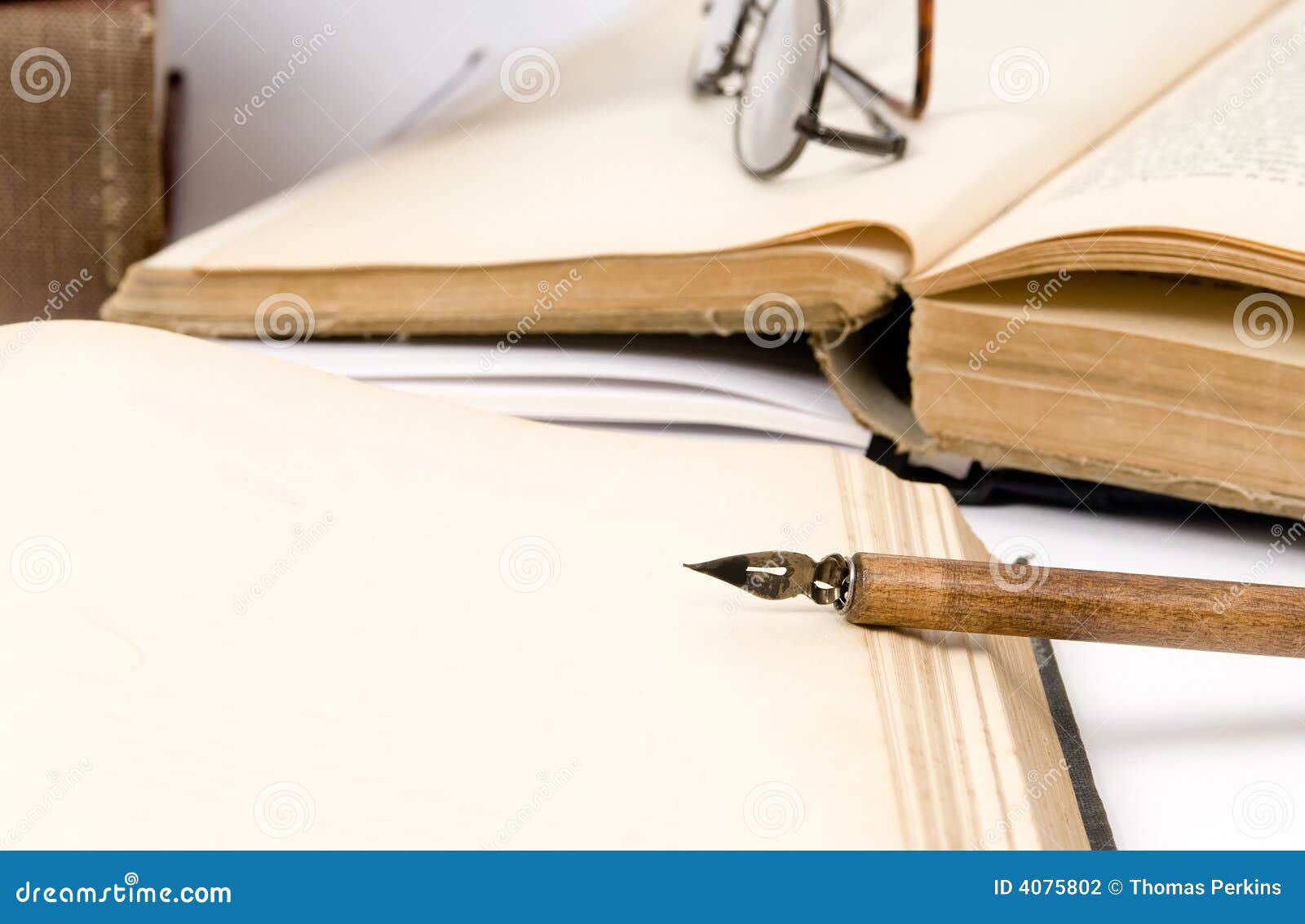 Old book and pen stock photo. Image of notebook, open - 4075802