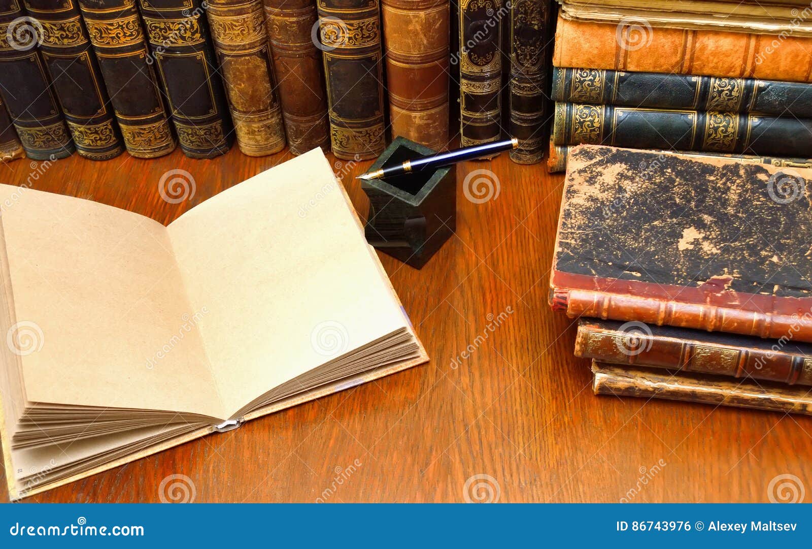 Old Book, Pen and Ink on the Table Stock Photo - Image of education ...