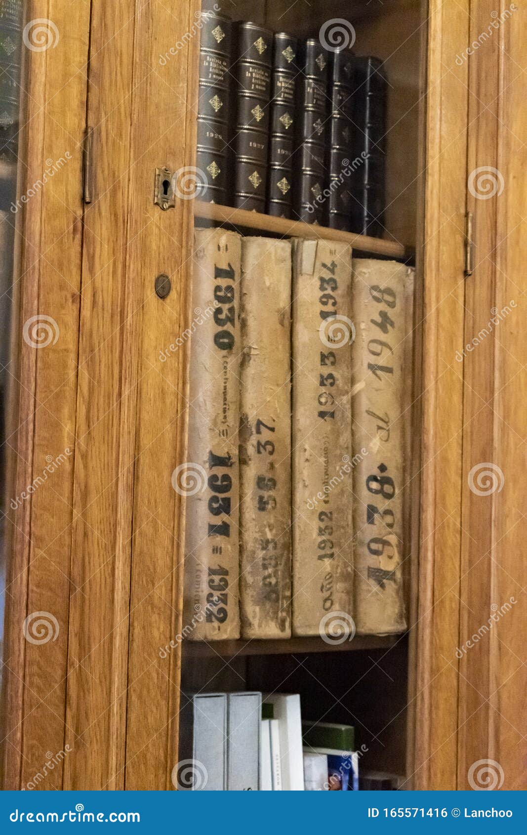 Old Books in Old Brown Bookcase Editorial Photo - Image of paper ...