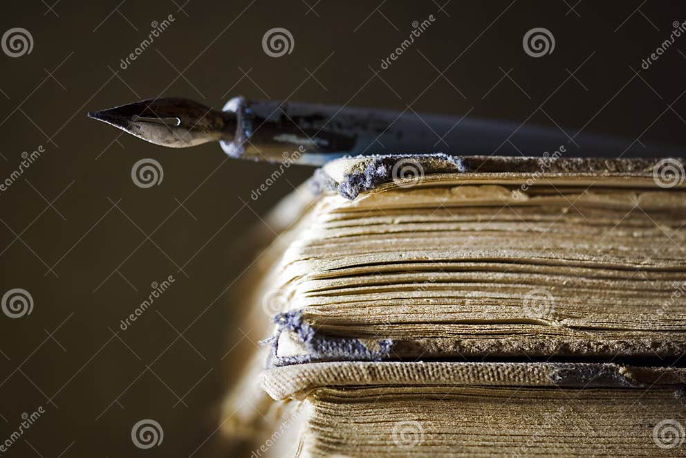 Old books and pen stock photo. Image of hardcover, accomplishment - 7913444