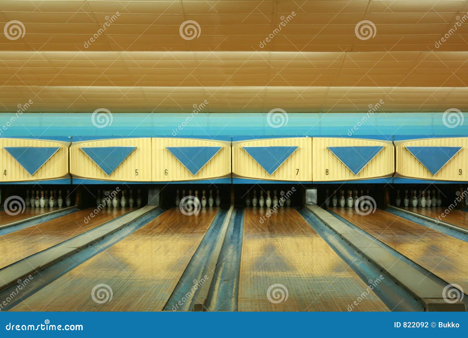 Old bowling stock photo. Image of sport, space, reflection - 822092
