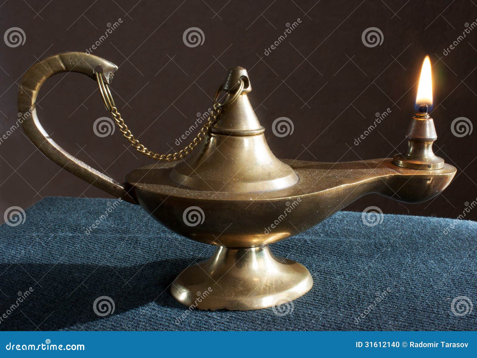Old brass magic lamp stock photo. Image of light, concept - 31612140