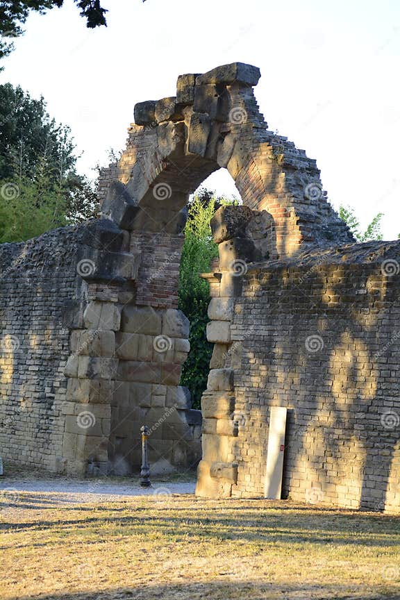 Old Brick Arch Over Vintage Park Gate in Sunlight Stock Image - Image ...