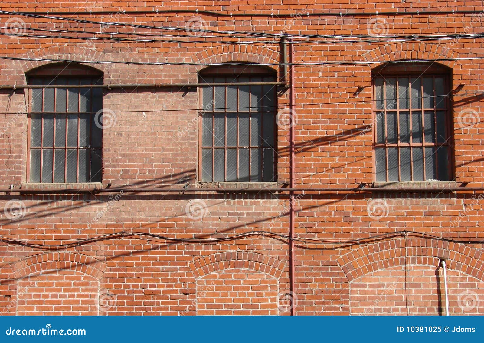 Old Brick Building and Windows Stock Image - Image of urban, vintage ...