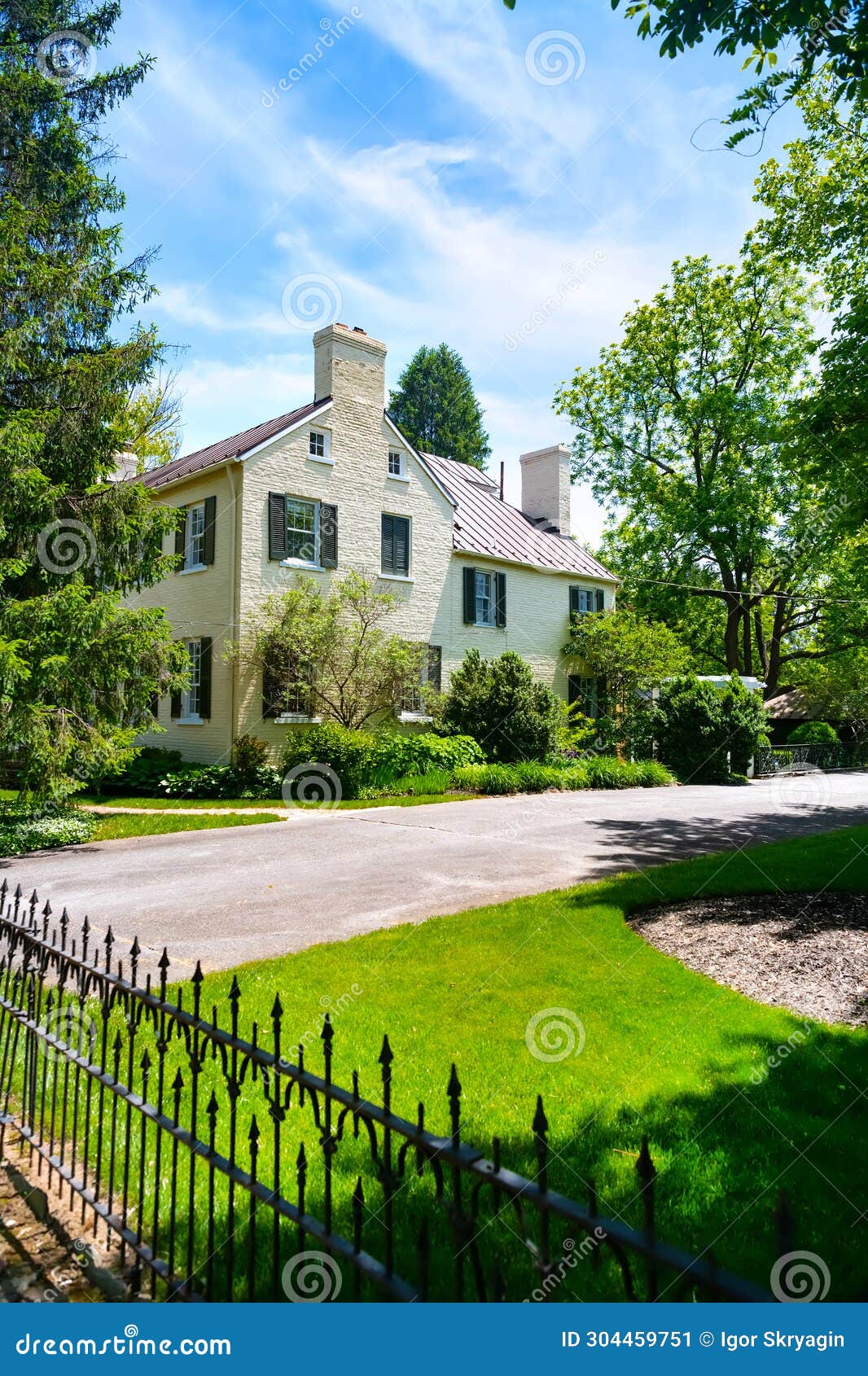 An Old Brick Mansion in the American Colonial Style Stock Image - Image ...