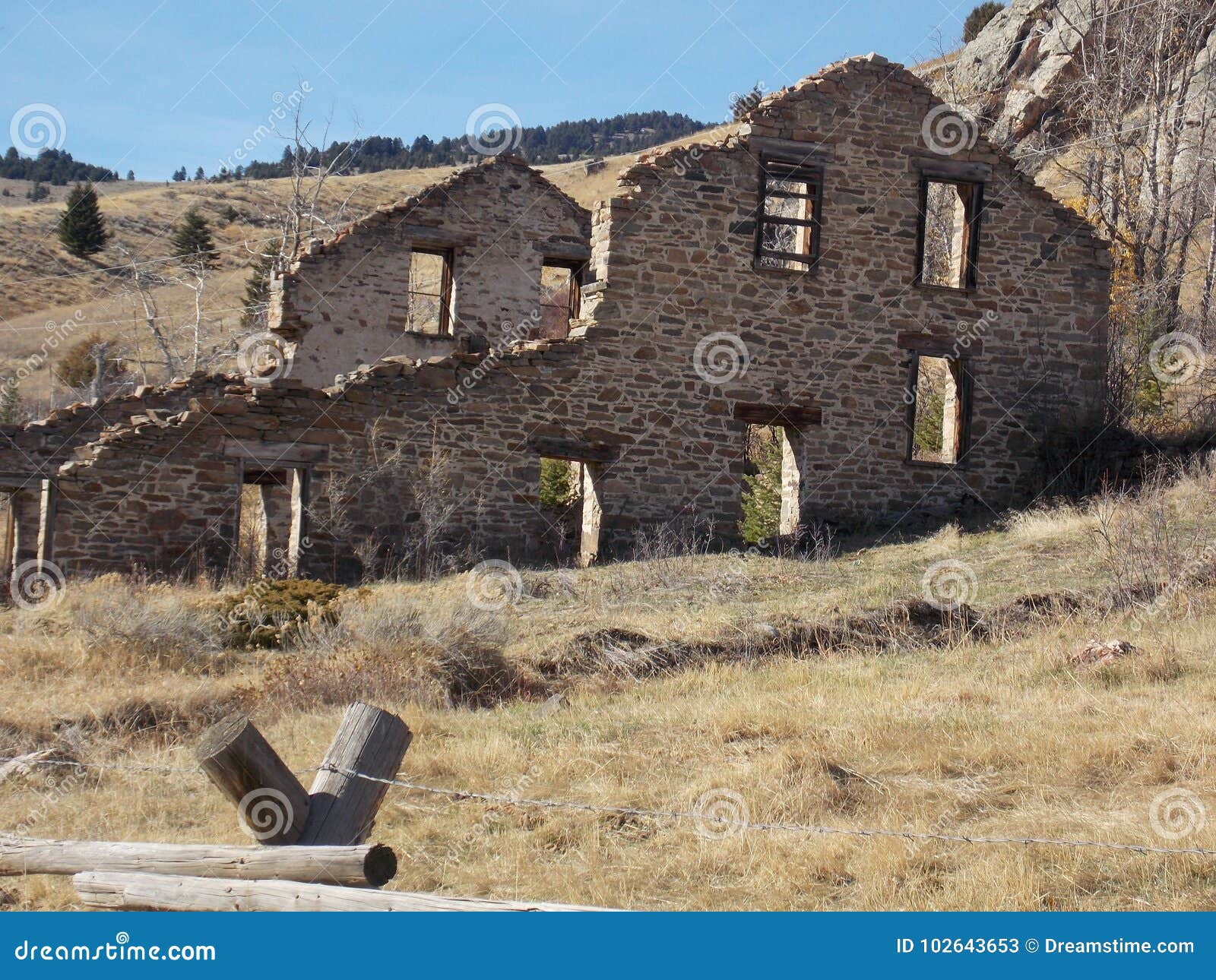 Old Brick Structure stock image. Image of foliagen, landscape - 102643653