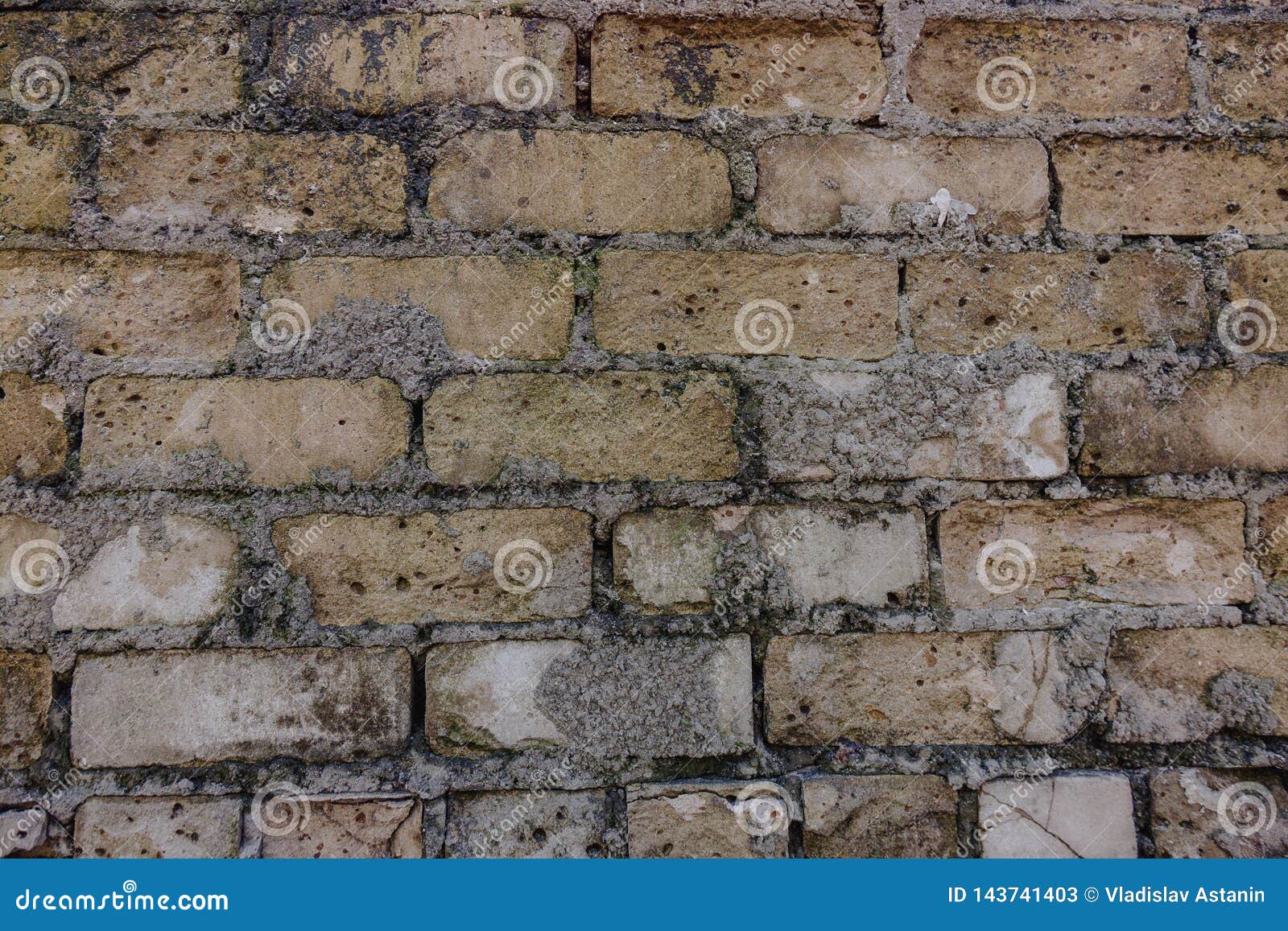 Old Brick Wall Bricks Missing Stock Photos - Download 63 Royalty Free ...