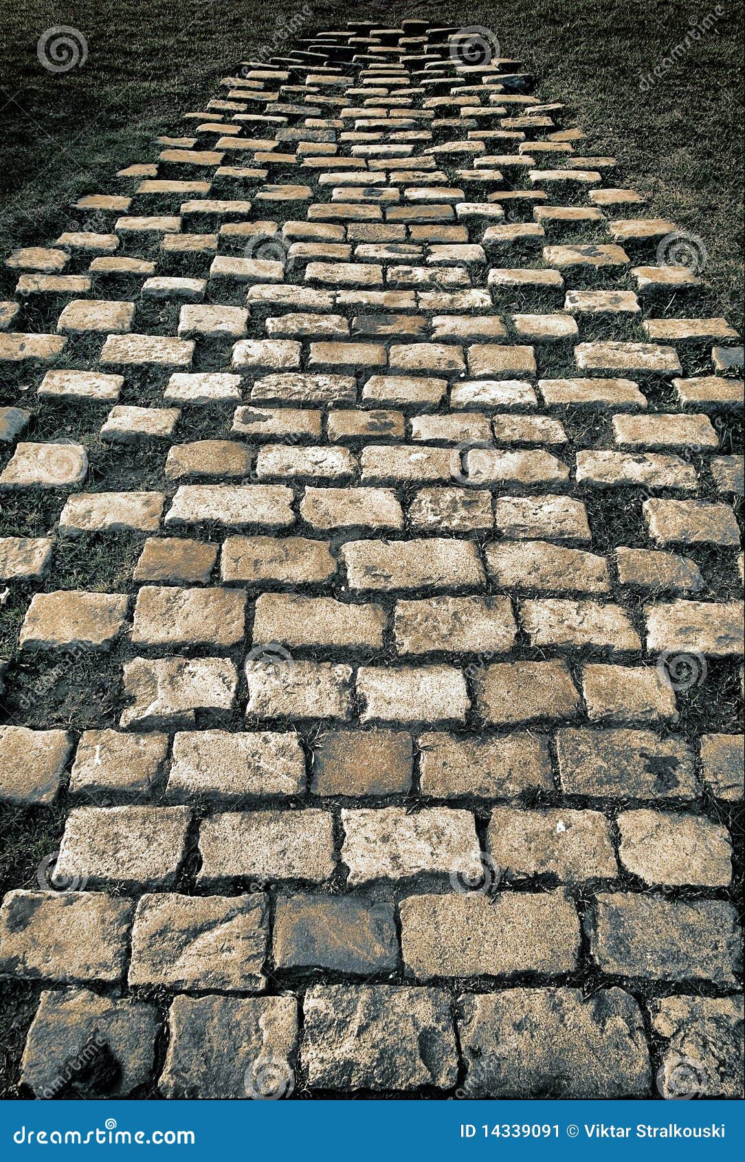 Old brick way stock image. Image of pattern, level, pathway - 14339091