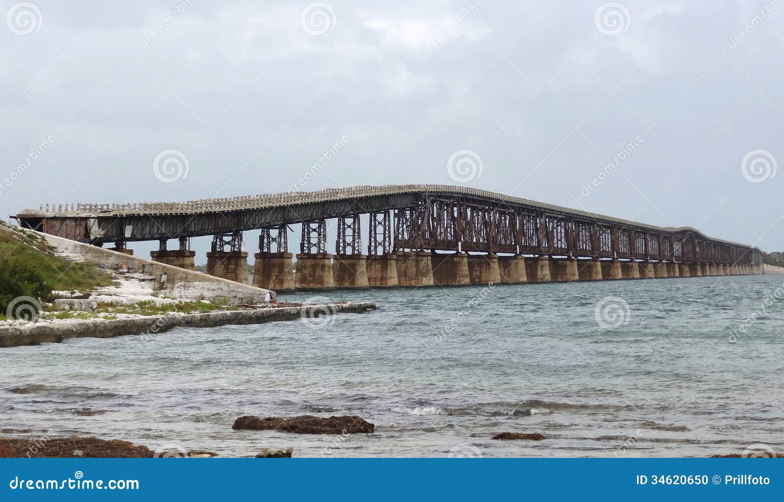 Old bridge at Florida Keys stock photo. Image of water - 34620650