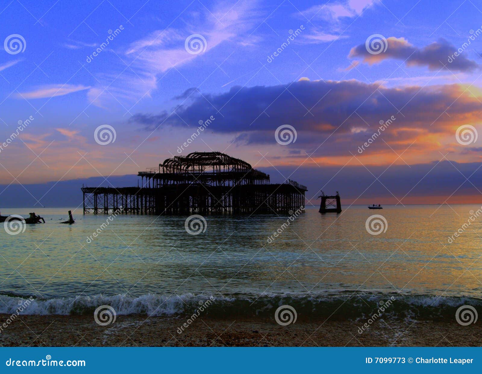 Old Brighton Pier Sunset, England Landscape Stock Image - Image of blue ...