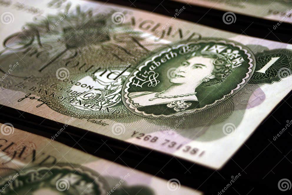 Old british banknotes editorial photography. Image of tender - 11602