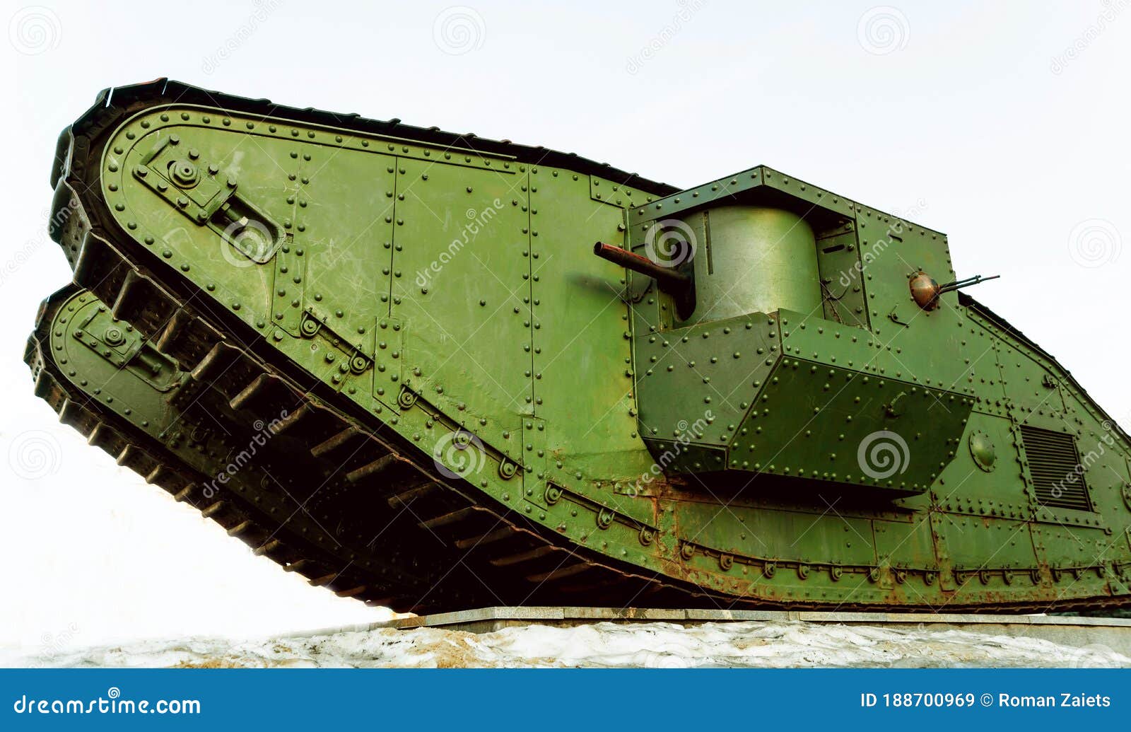 The Old British Tank. First World War Stock Image - Image of machine ...
