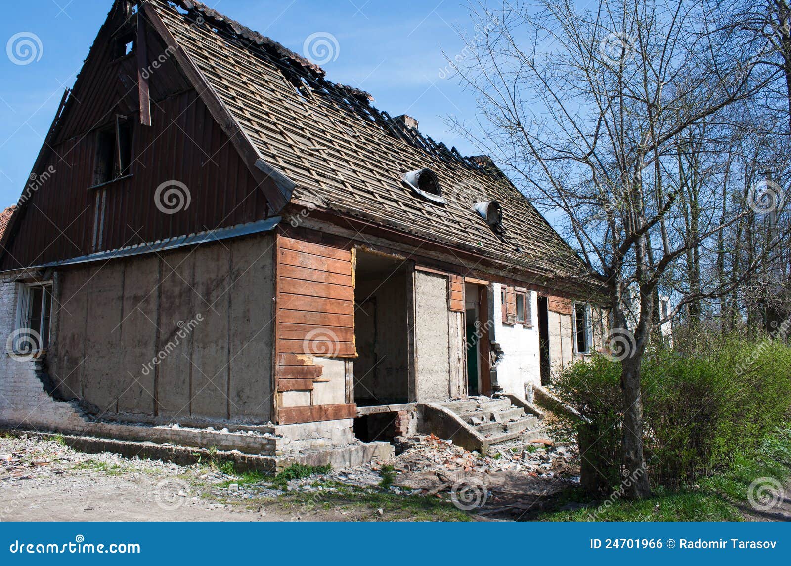Old broken house stock photo. Image of damaged, building - 24701966