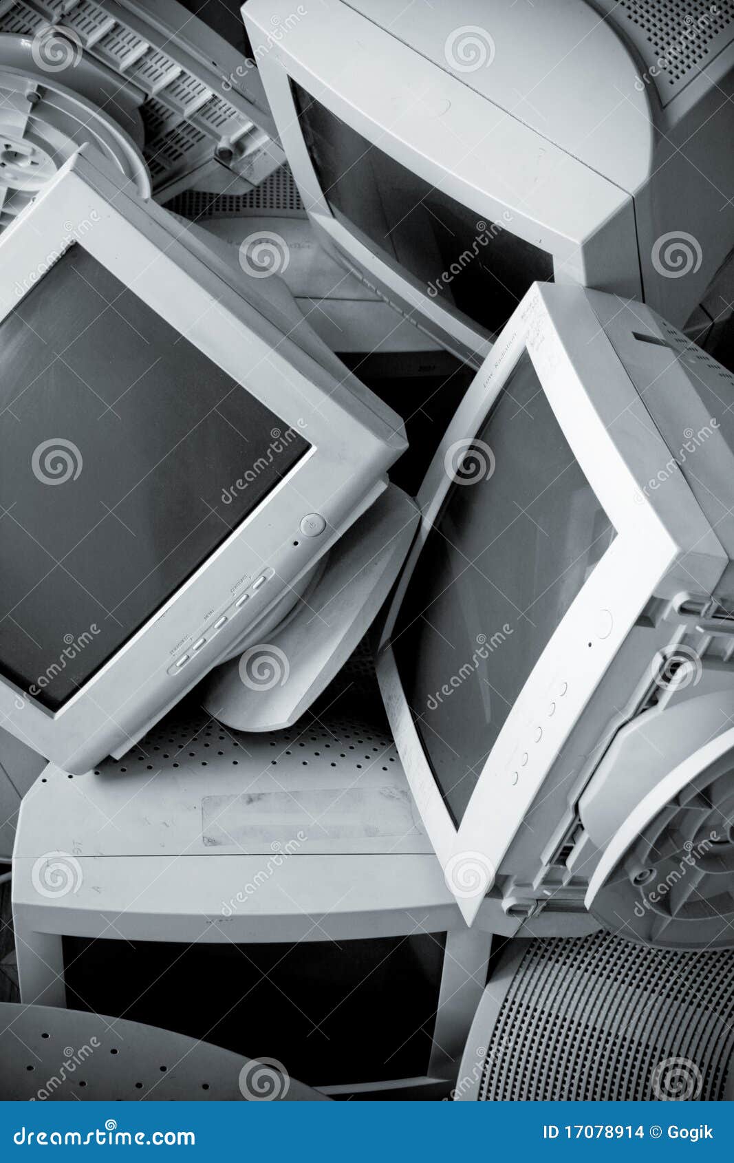 Old broken monitors. stock photo. Image of dirt, failure - 17078914