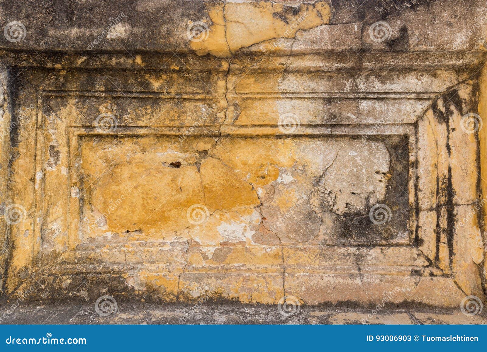 Old and Broken Plastered Wall Stock Image - Image of broken, exterior ...