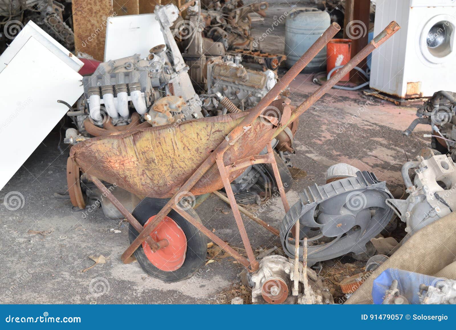 Old Broken and Rusty Wheelbarrow Stock Image - Image of leaf ...