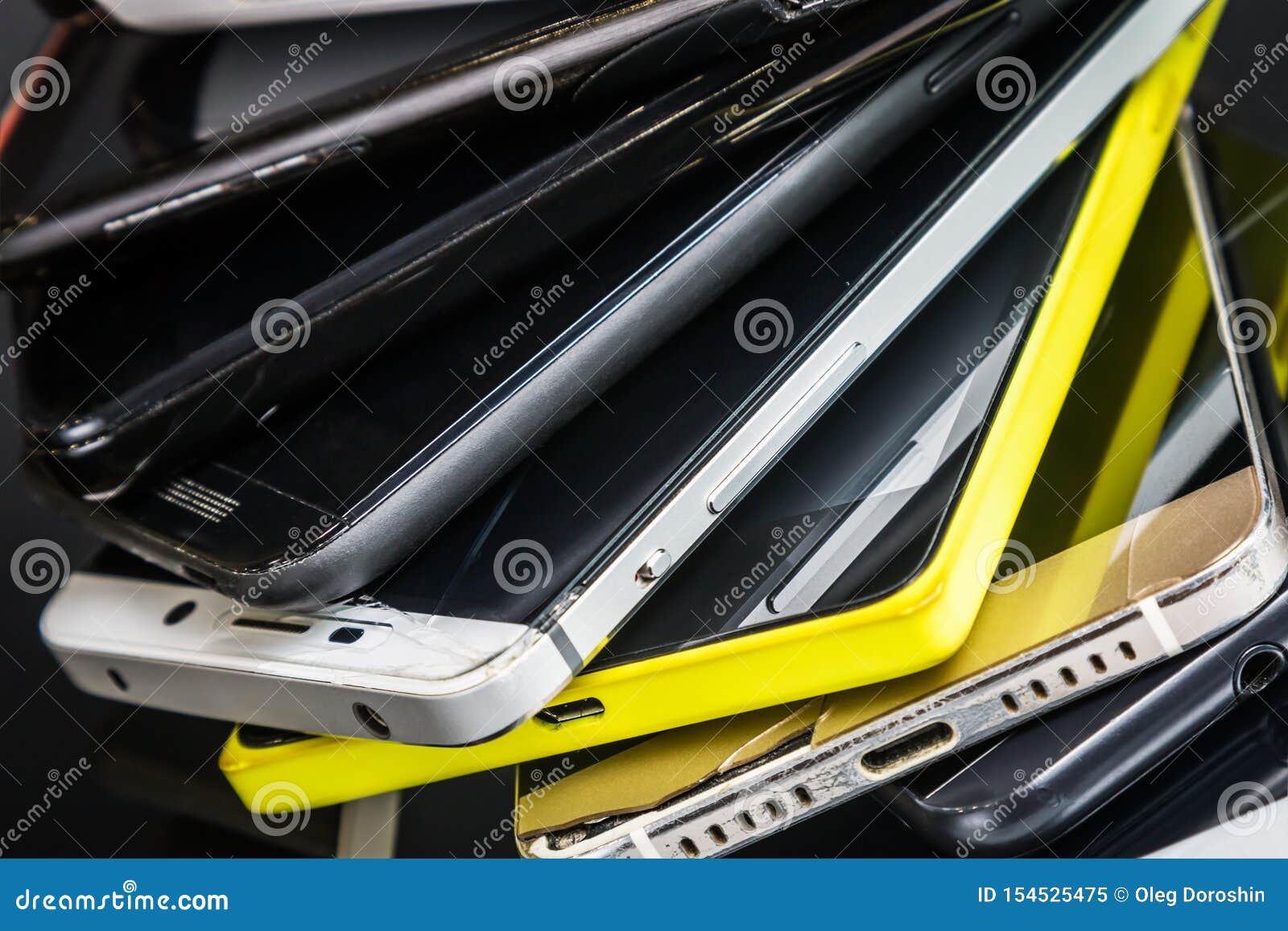Old and Broken Smartphones and Mobile Phones Stock Image - Image of ...