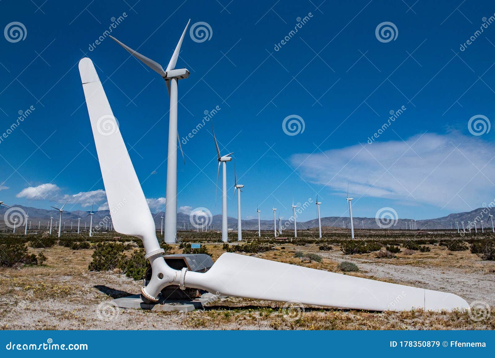 1,334 Broken Propeller Stock Photos - Free & Royalty-Free Stock Photos ...