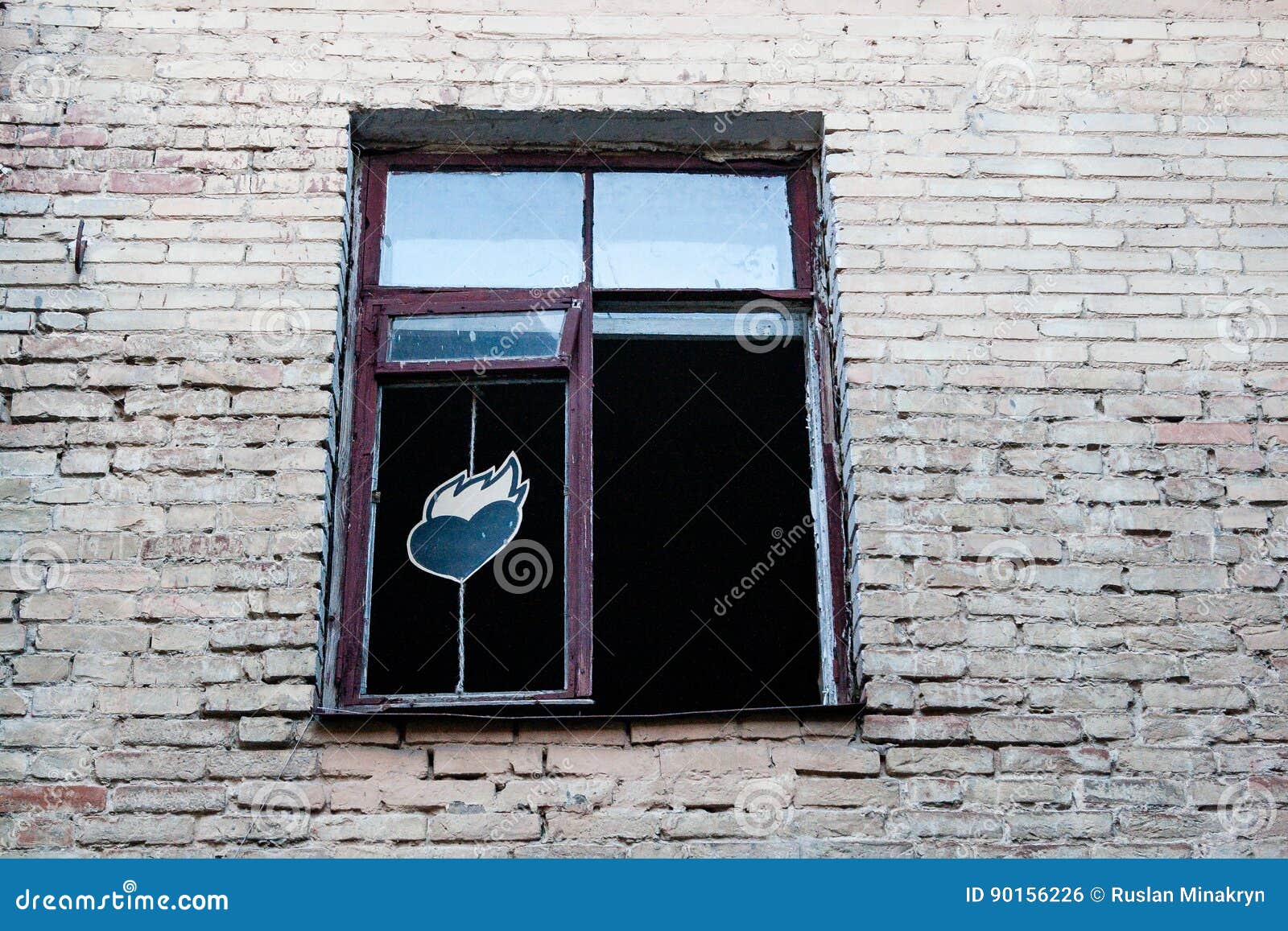 Old Broken Window in the House Stock Photo - Image of chaos, exterior ...