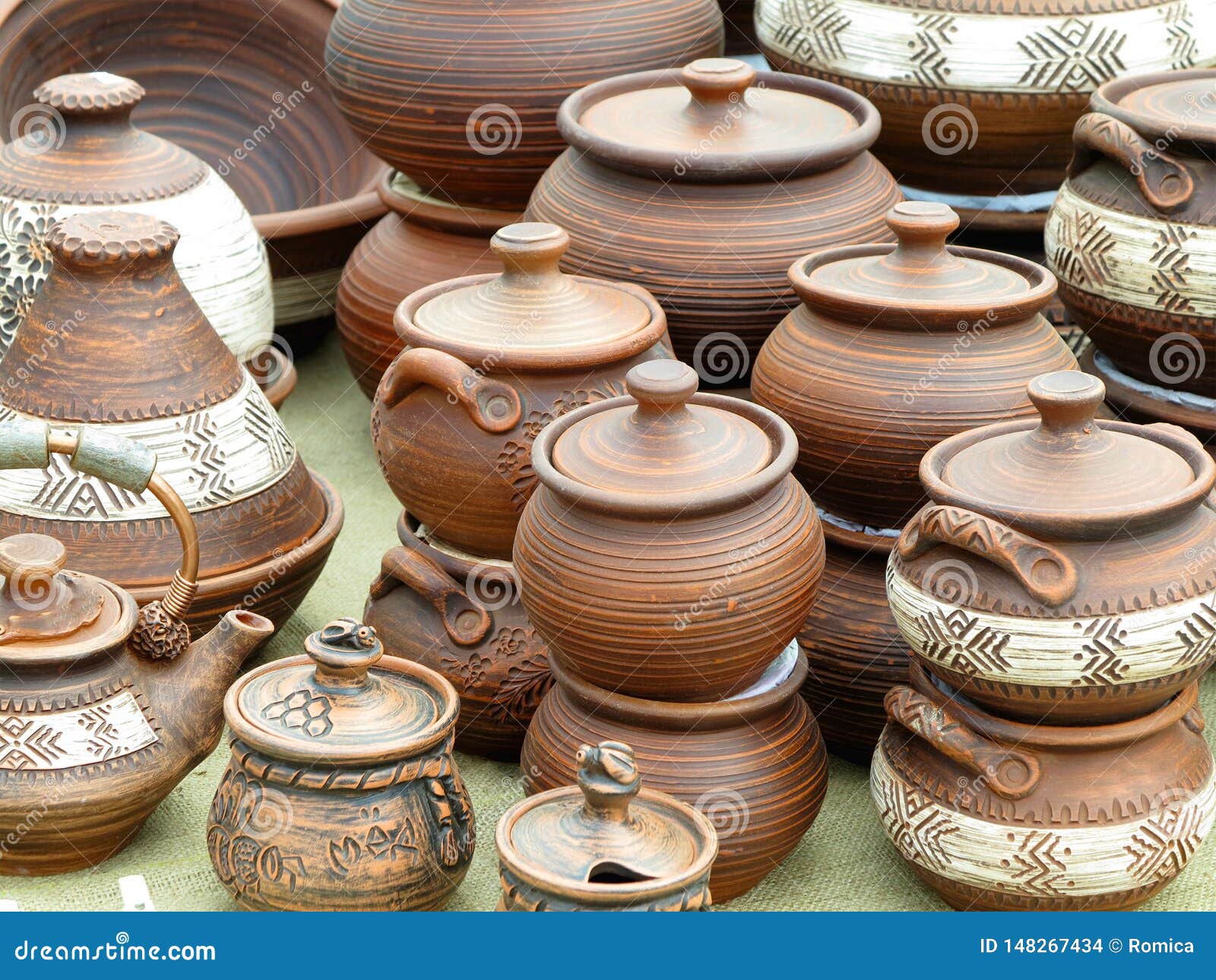 Old Brown Clay Ceramic Pottery Retro Handmade Vases Stock Photo - Image ...