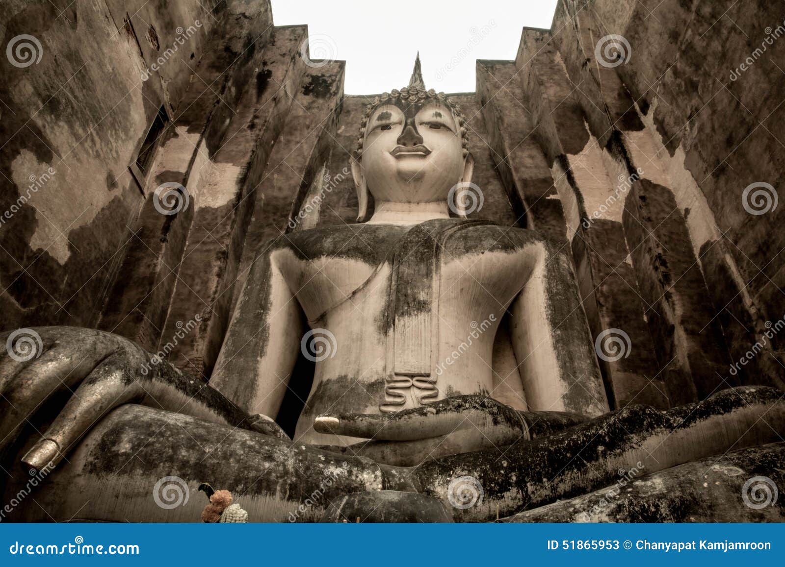 Old Buddha statue stock image. Image of ayutthaya, history - 51865953