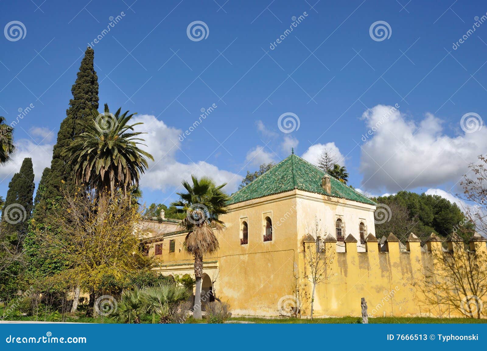 Old Building in Fes, Morocco Stock Image - Image of bali, people: 7666513