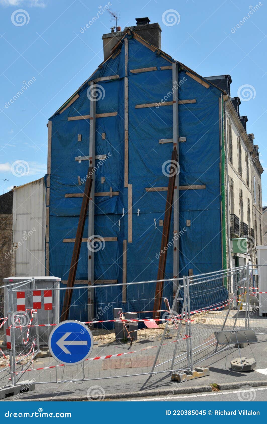 Old Building Propped Up During Works Royalty-Free Stock Photography ...
