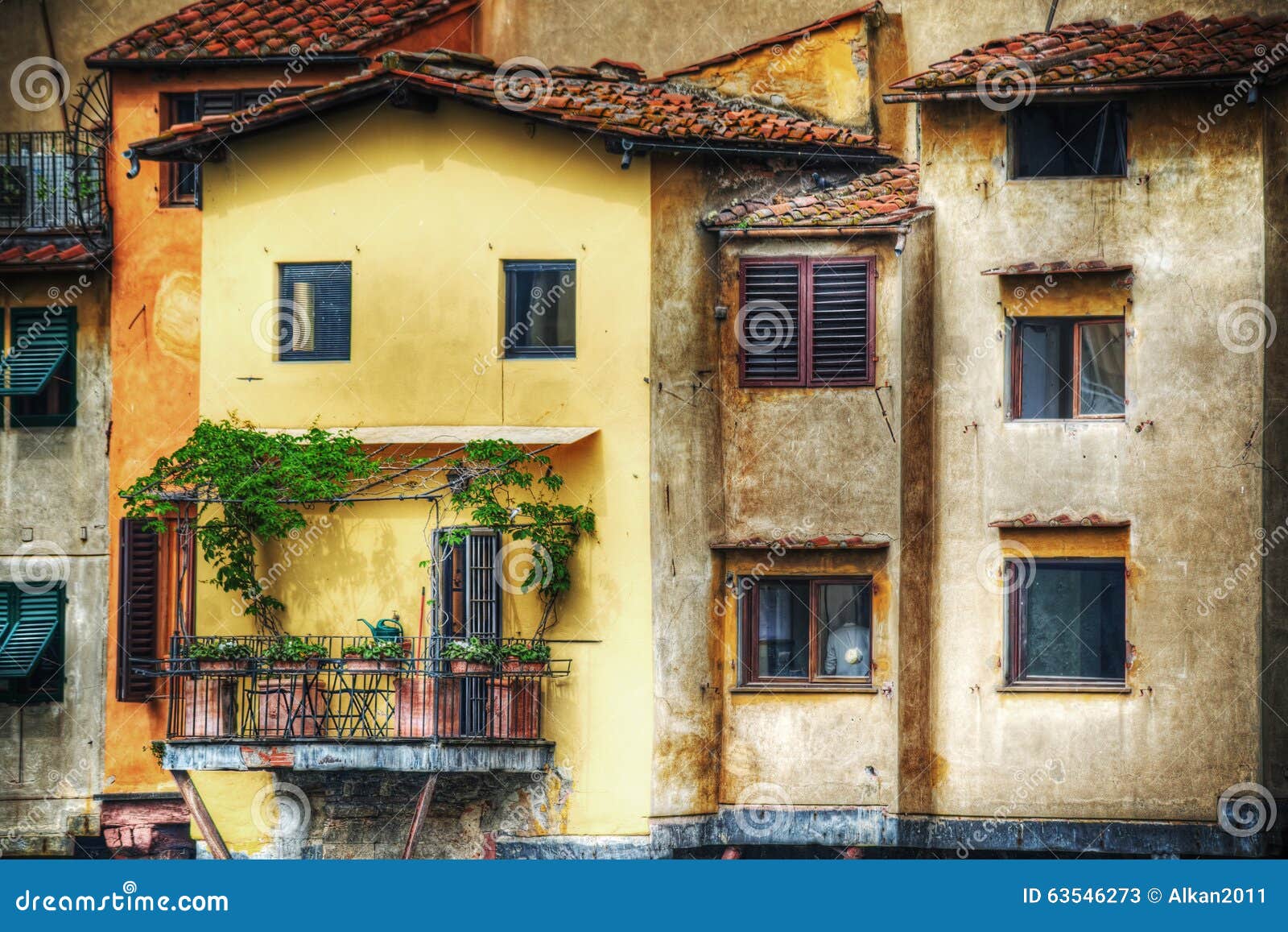 Old Building with Shored Up Terrace in Ponte Vecchio Stock Image ...
