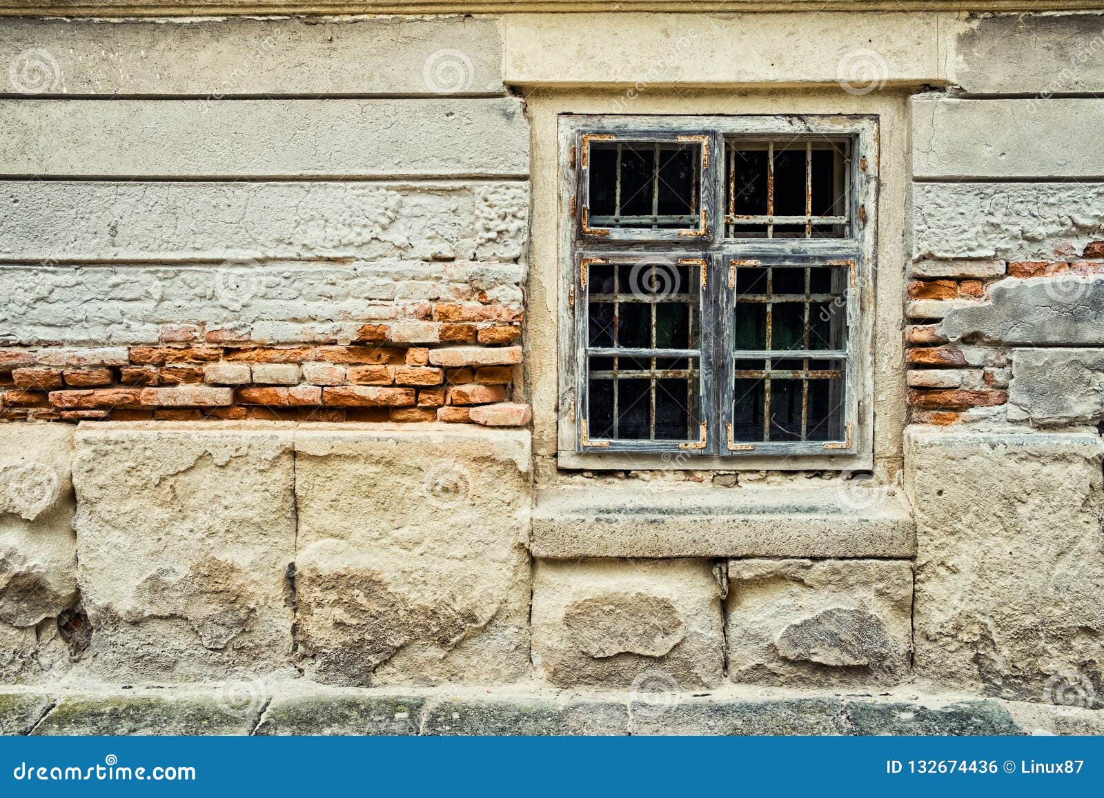 Old building window stock photo. Image of retro, ancient - 132674436